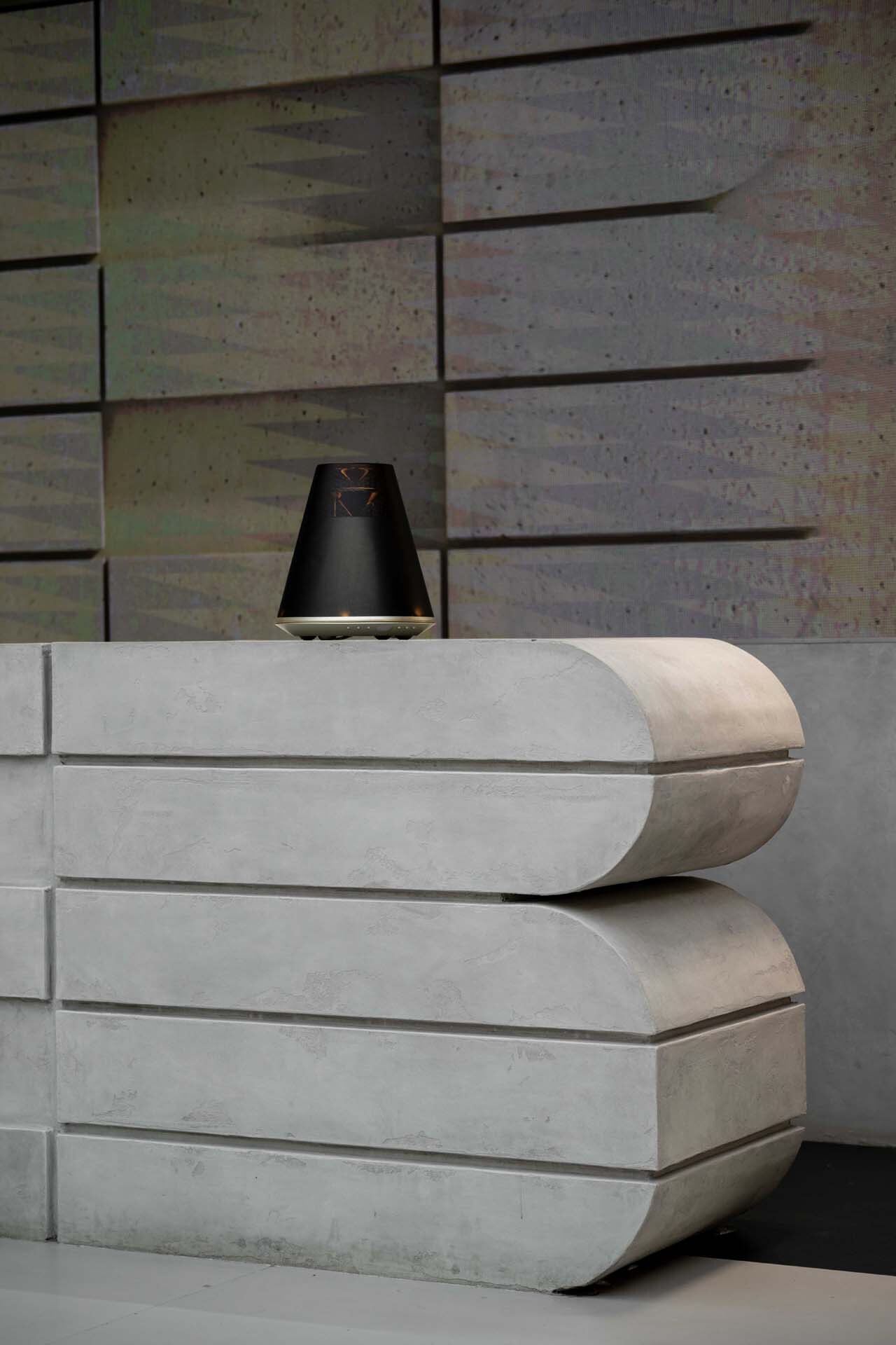 Gallery of BONELESS Concept Store / Supercloud Studio - 23