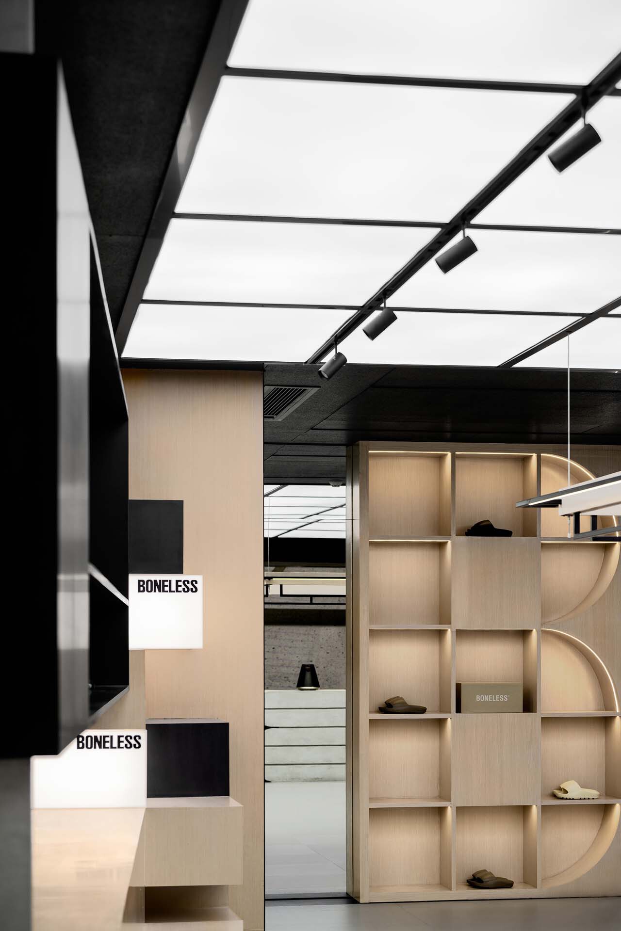 Gallery of BONELESS Concept Store / Supercloud Studio - 9