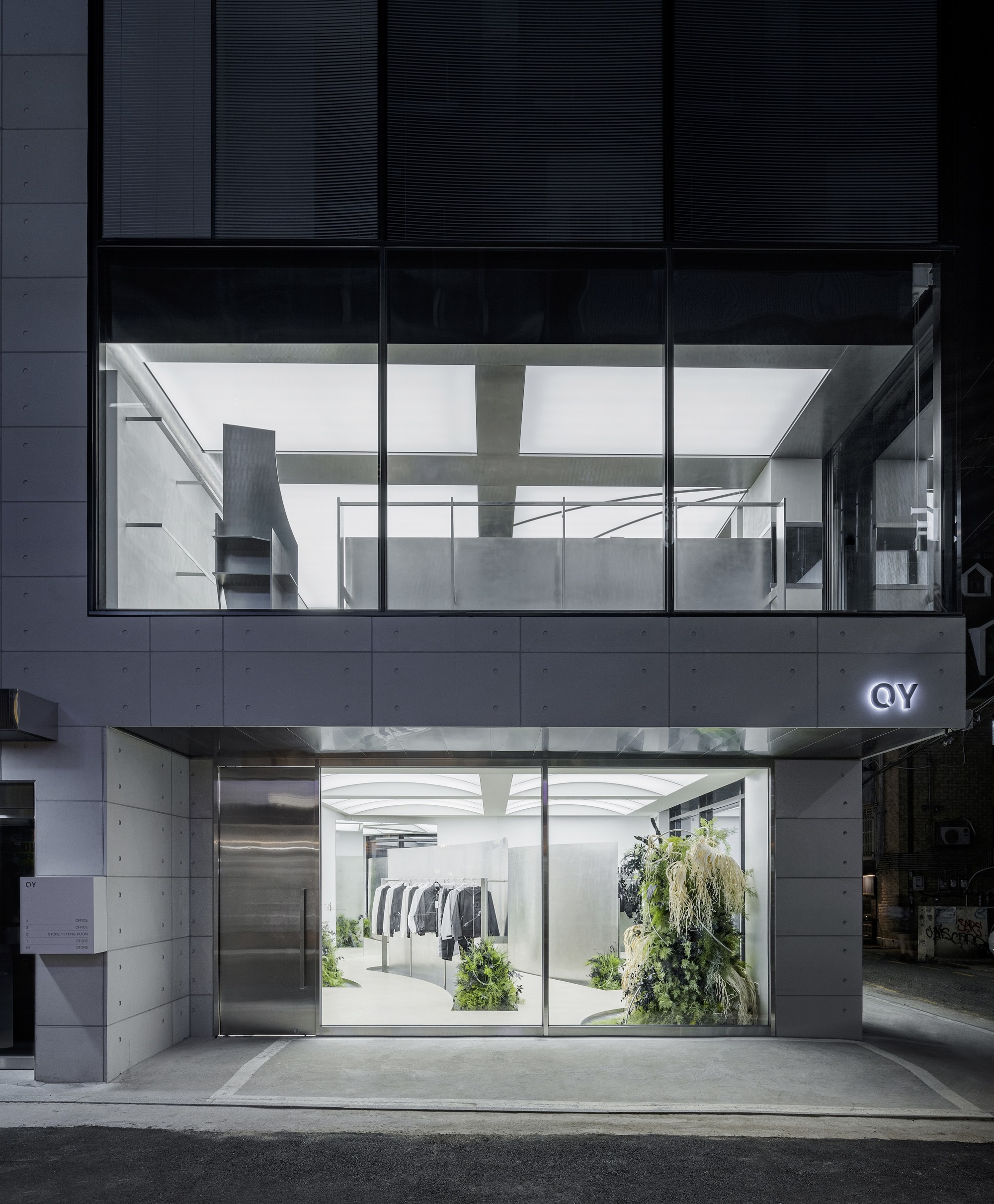Galeria de Loja de Roupas OY SEOUL / COV Corp - 6