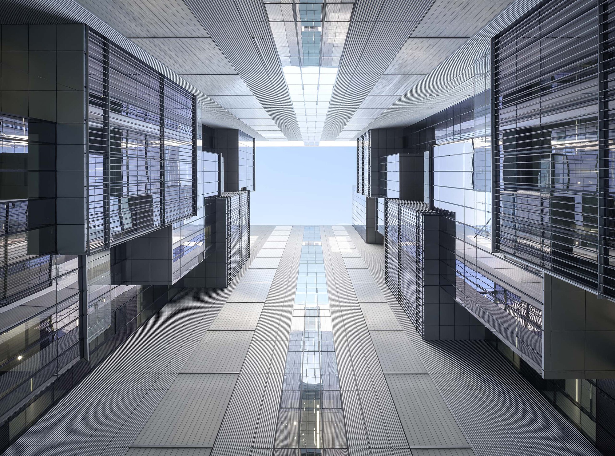 画廊 国家重型汽车工程技术研究中心 / CCDI 21设计工作室 - 26