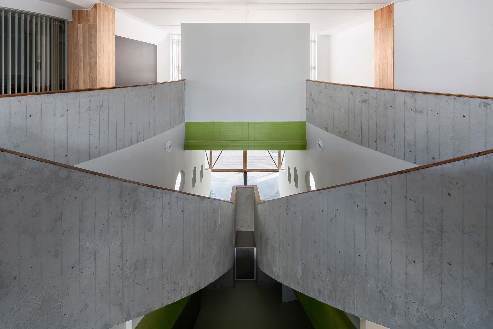 Gallery of Under the Eaves Coffee Shop / Displacement Architects - 5
