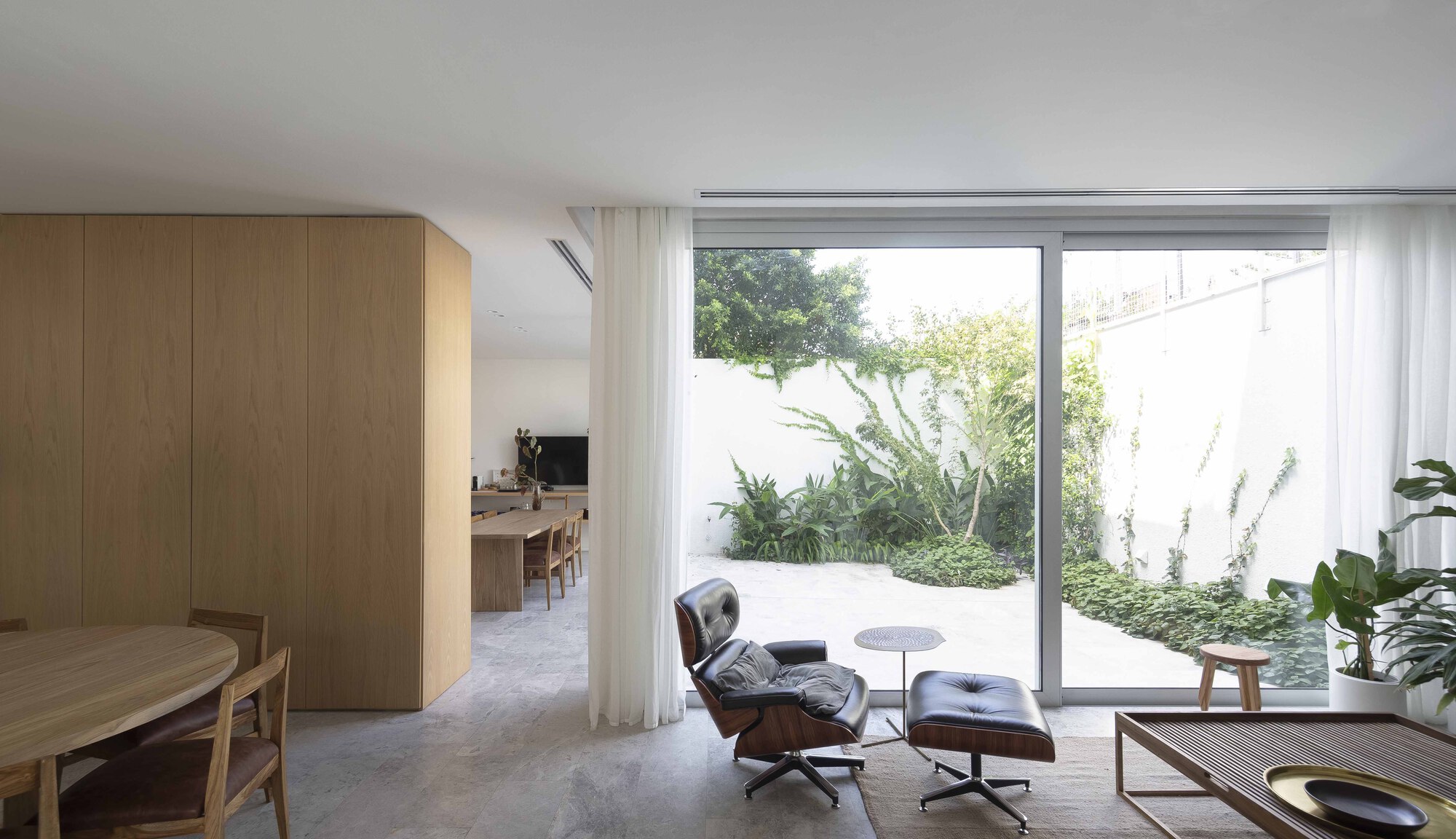 Gallery of House Vedia / BHY arquitectos - 16