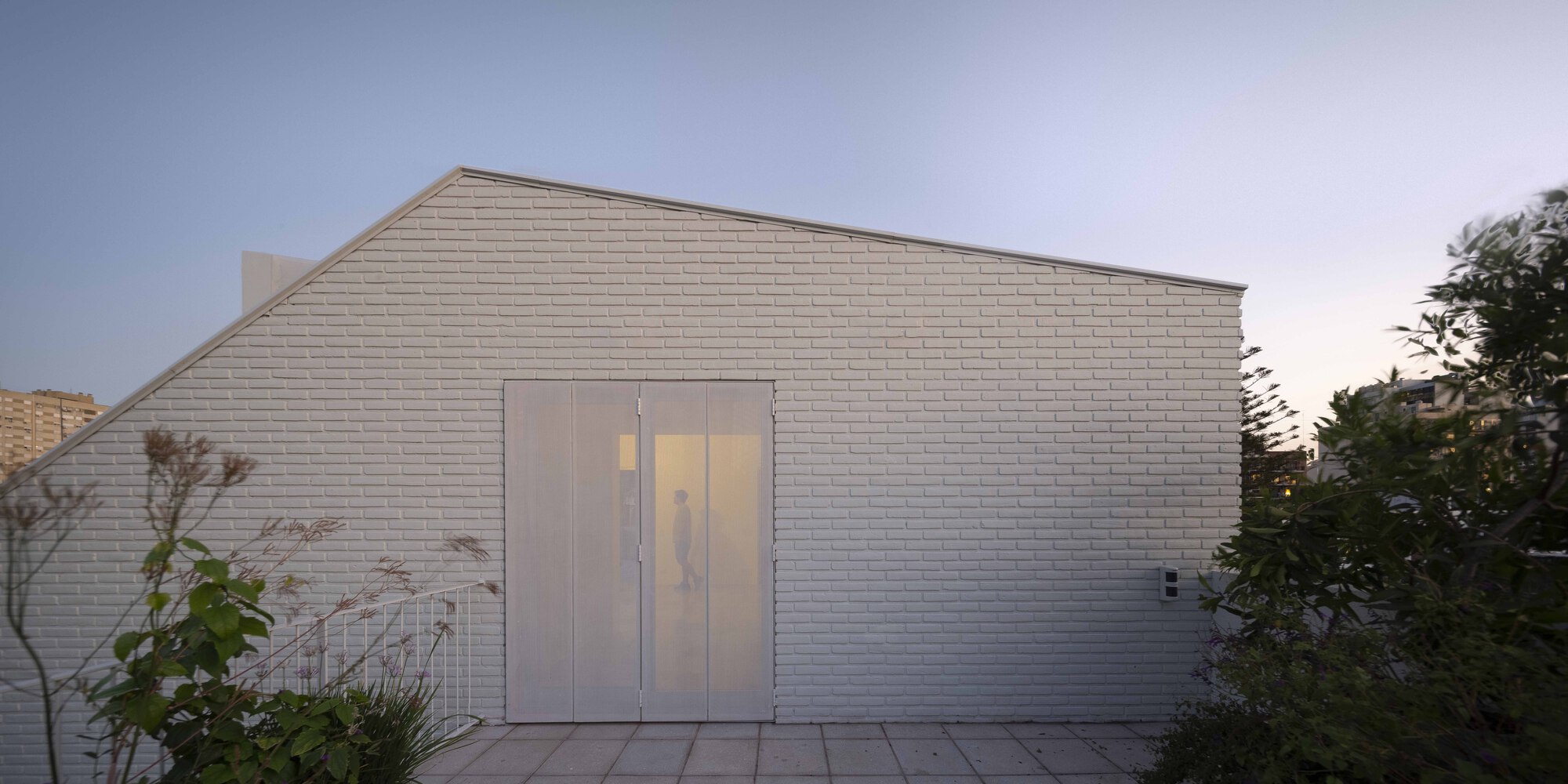 Gallery of House Vedia / BHY arquitectos - 8