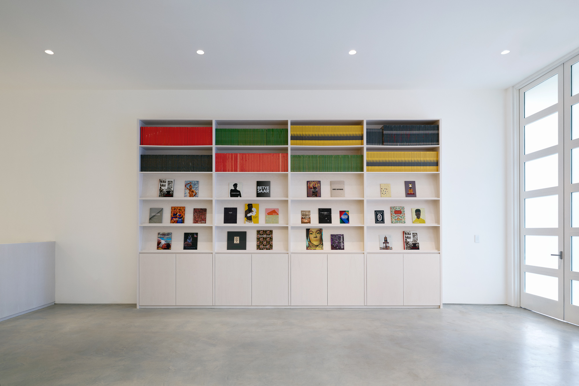 Galeria de Galeria Roberts Projects / Johnston Marklee - 13