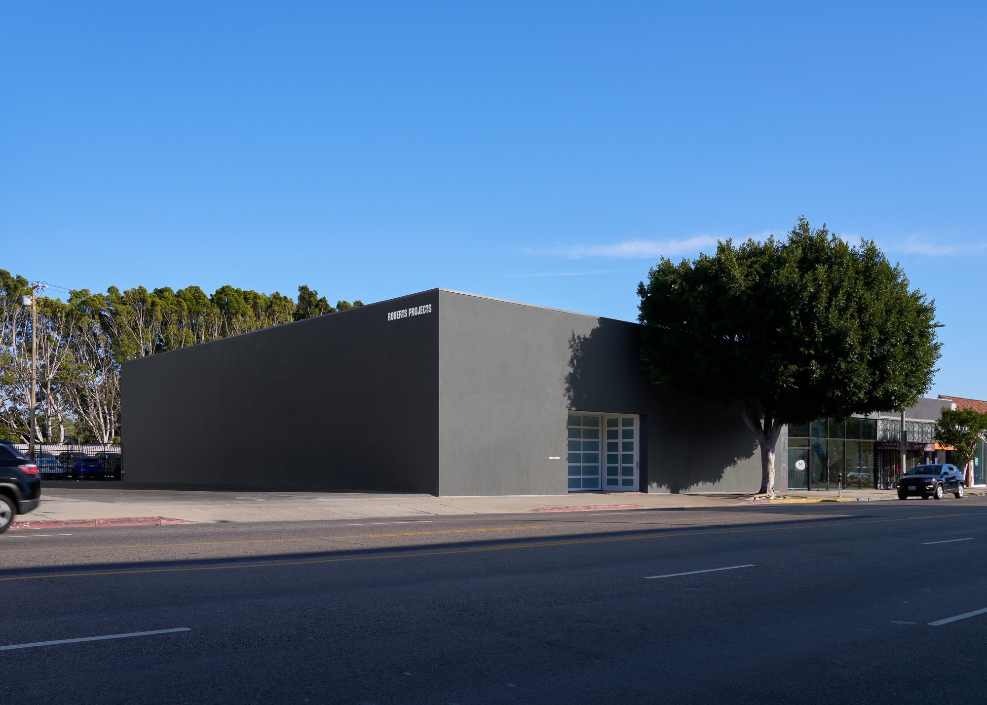 Gallery of Roberts Projects / Johnston Marklee - 6