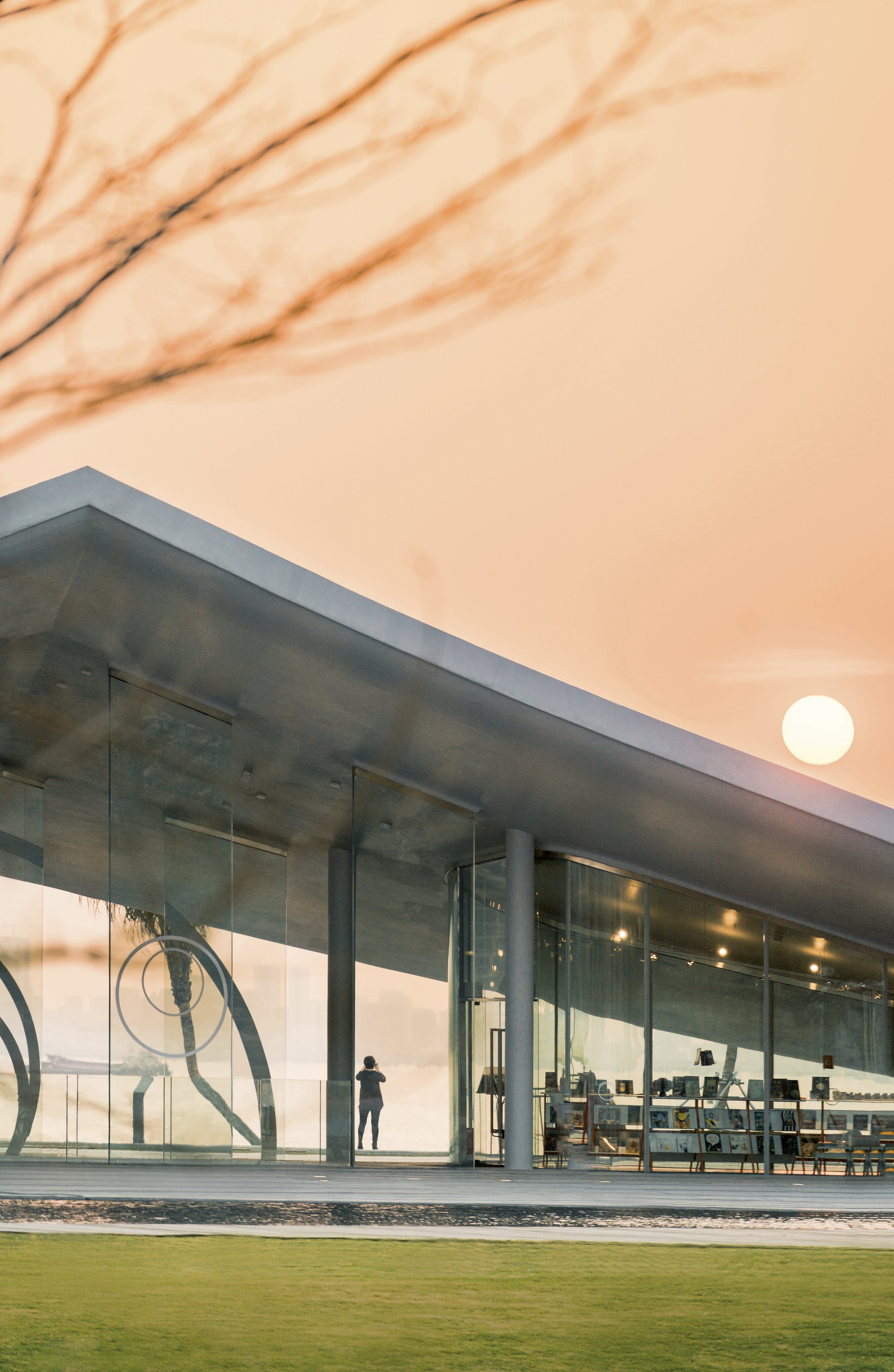 Gallery of Sky Mountain Haikou Bay No.6 High Standard Seaside Station ...