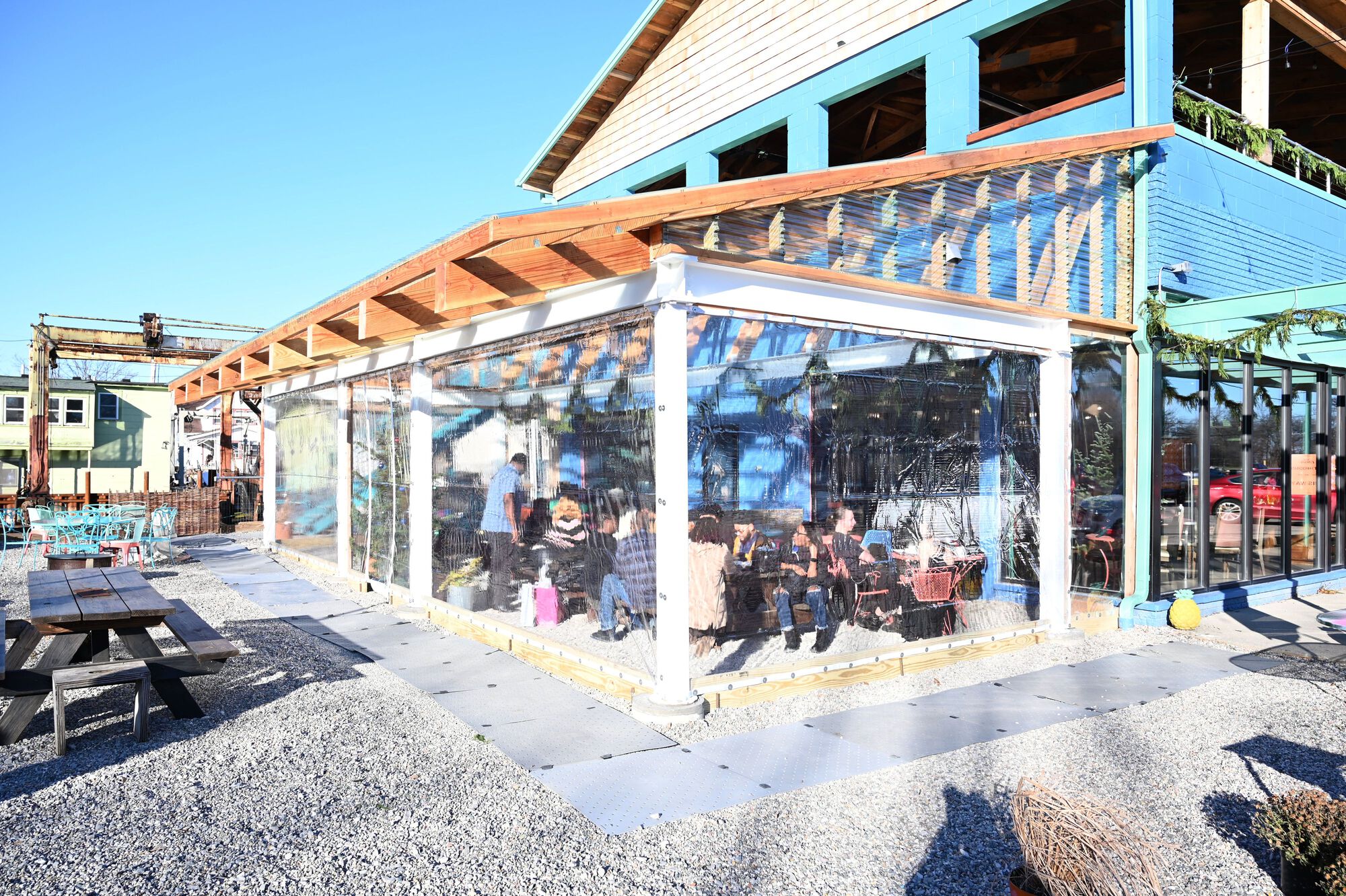 Gallery of Big Roof / 1+1+ Architects - 10