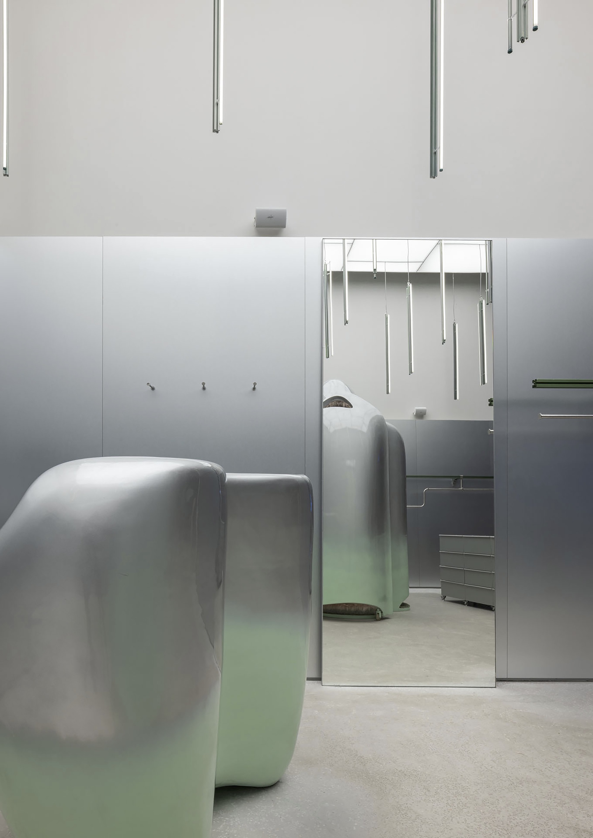 Gallery of New Nature Store / Salon Alper Derinbogaz - 13