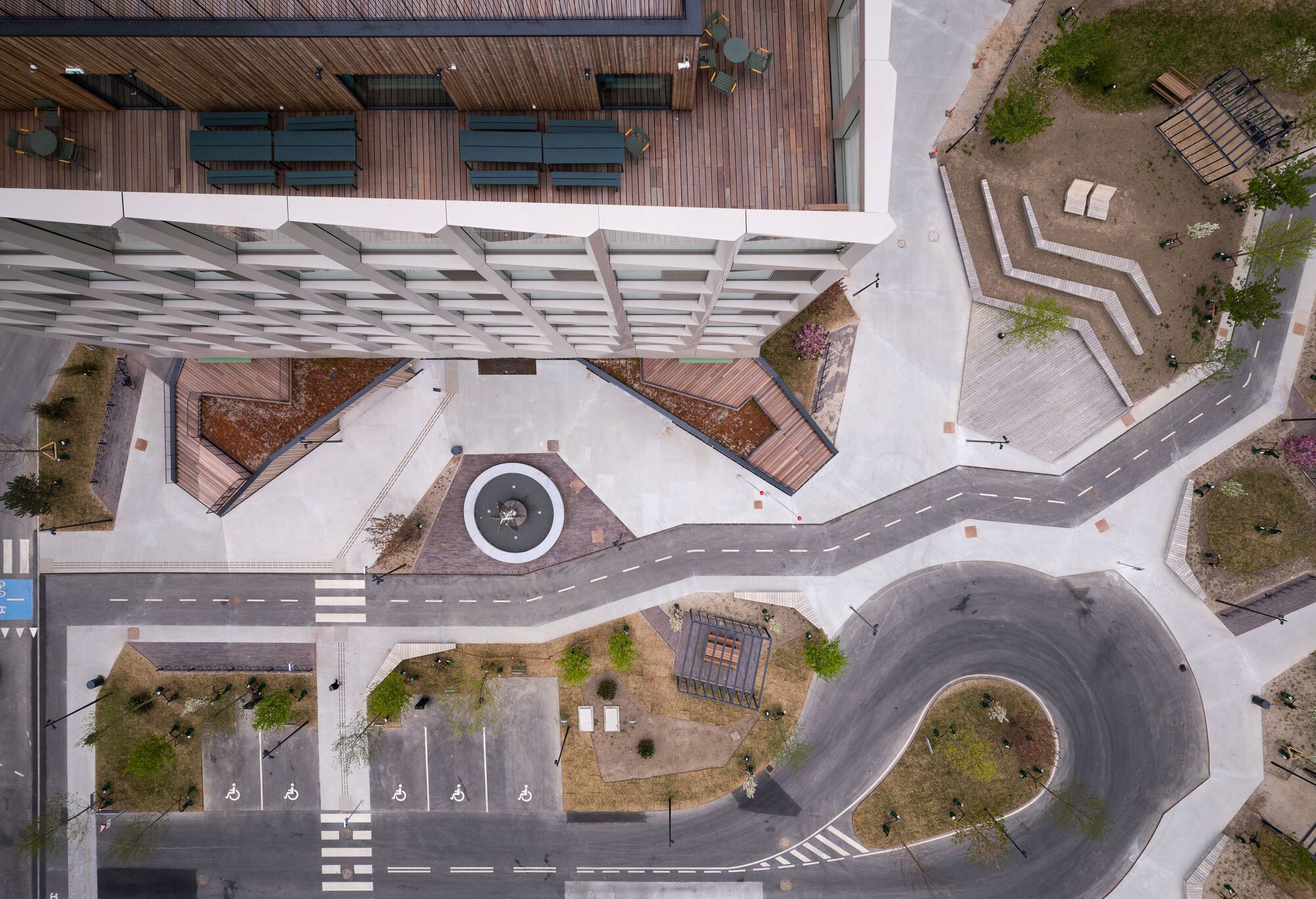 Gallery of Høje-Taastrup City Hall / PLH Arkitekter - 14