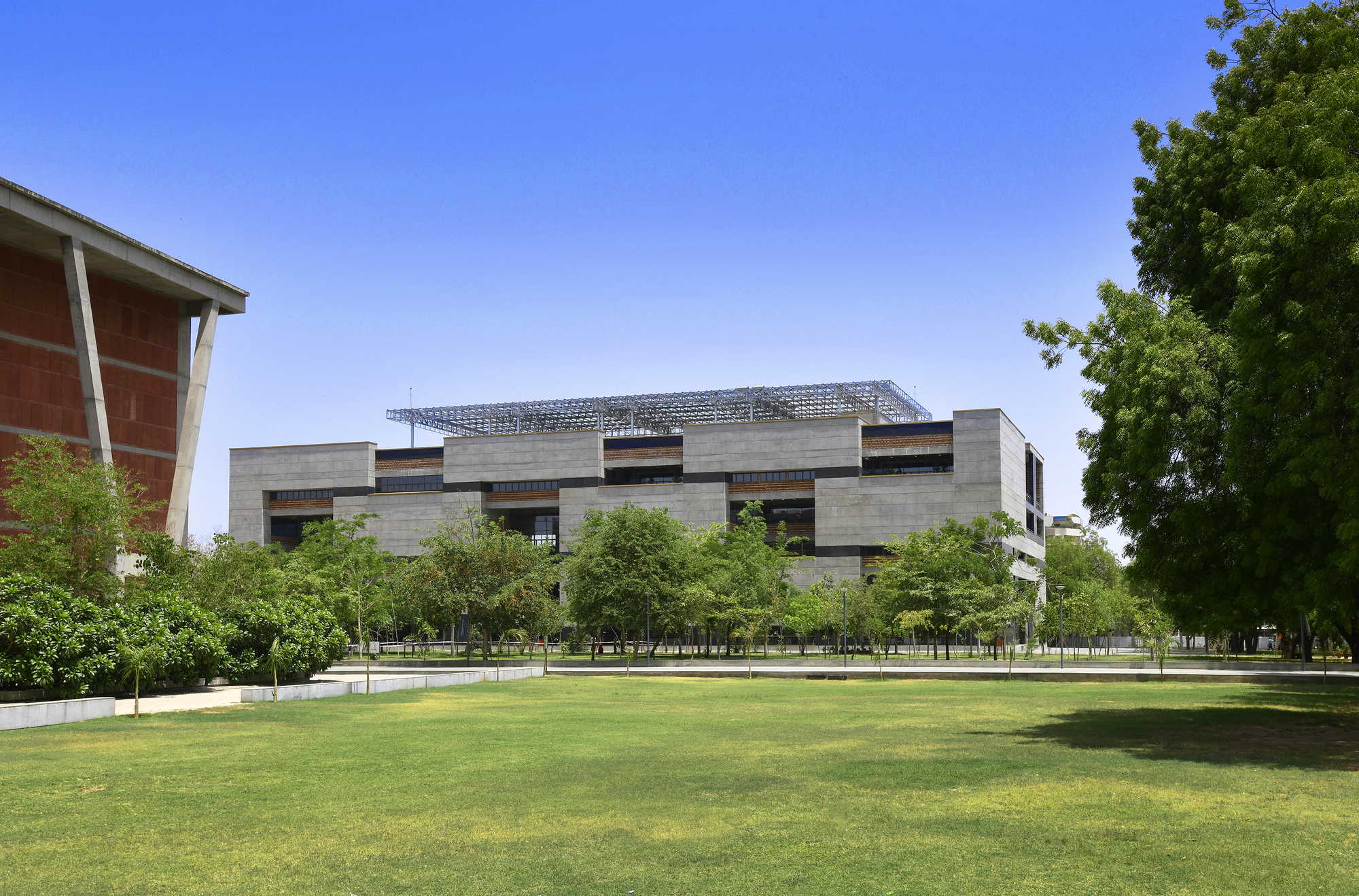 Gallery of Ahmedabad University Centre / Stephane Paumier Architects - 6