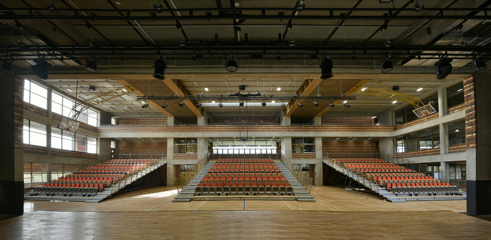 Gallery of Ahmedabad University Centre / Stephane Paumier Architects - 22