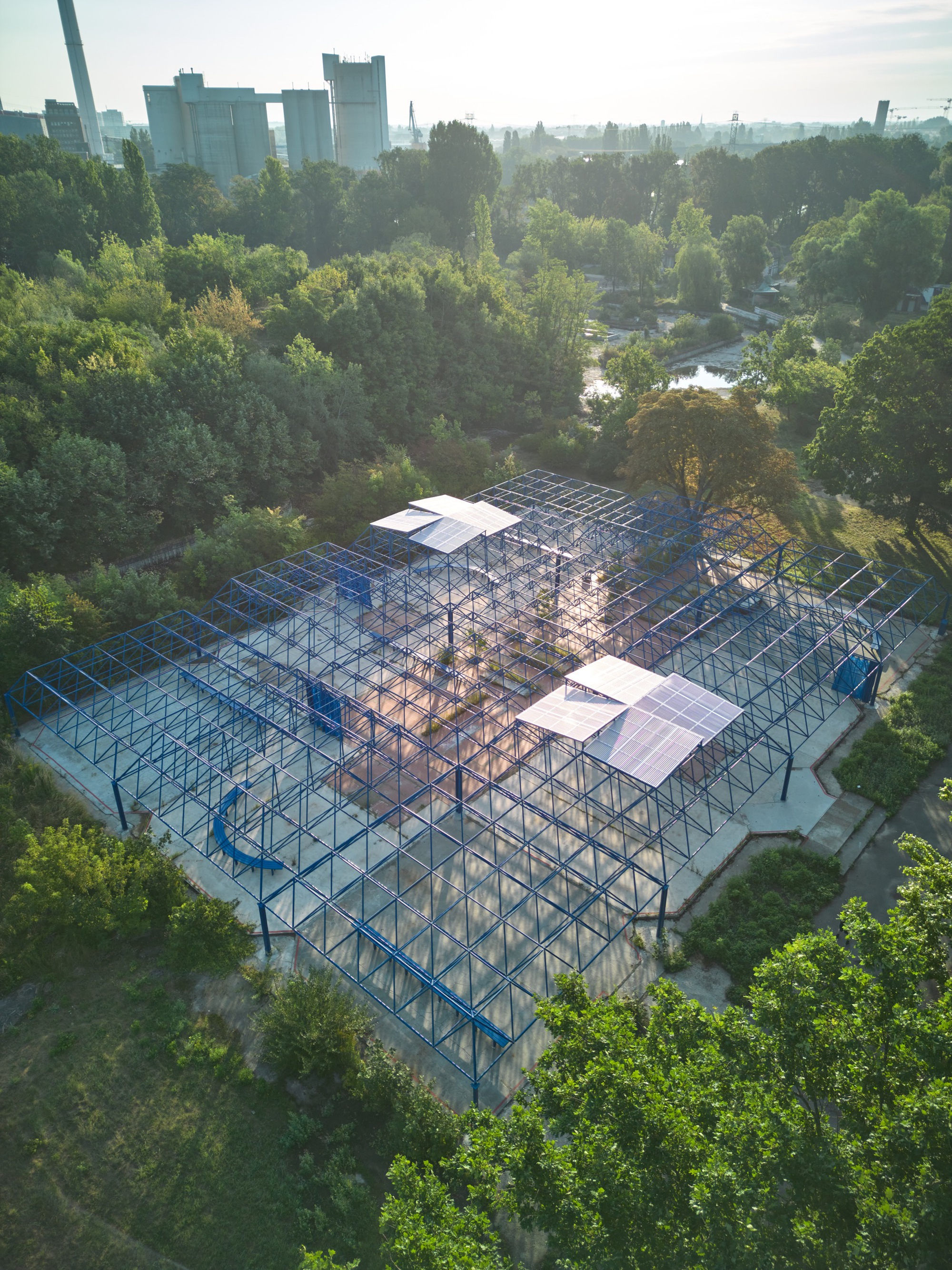 Gallery of Blue Hour at Spreepark / Modulorbeat - 5