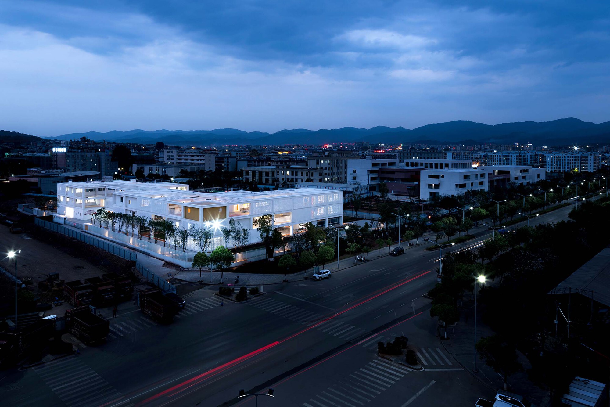 Gallery of The Little Phoenix Kindergarten / Architectural Design ...