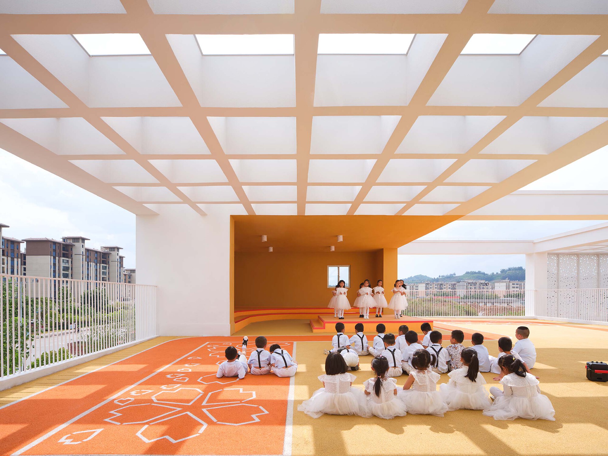 Gallery of The Little Phoenix Kindergarten / Architectural Design ...