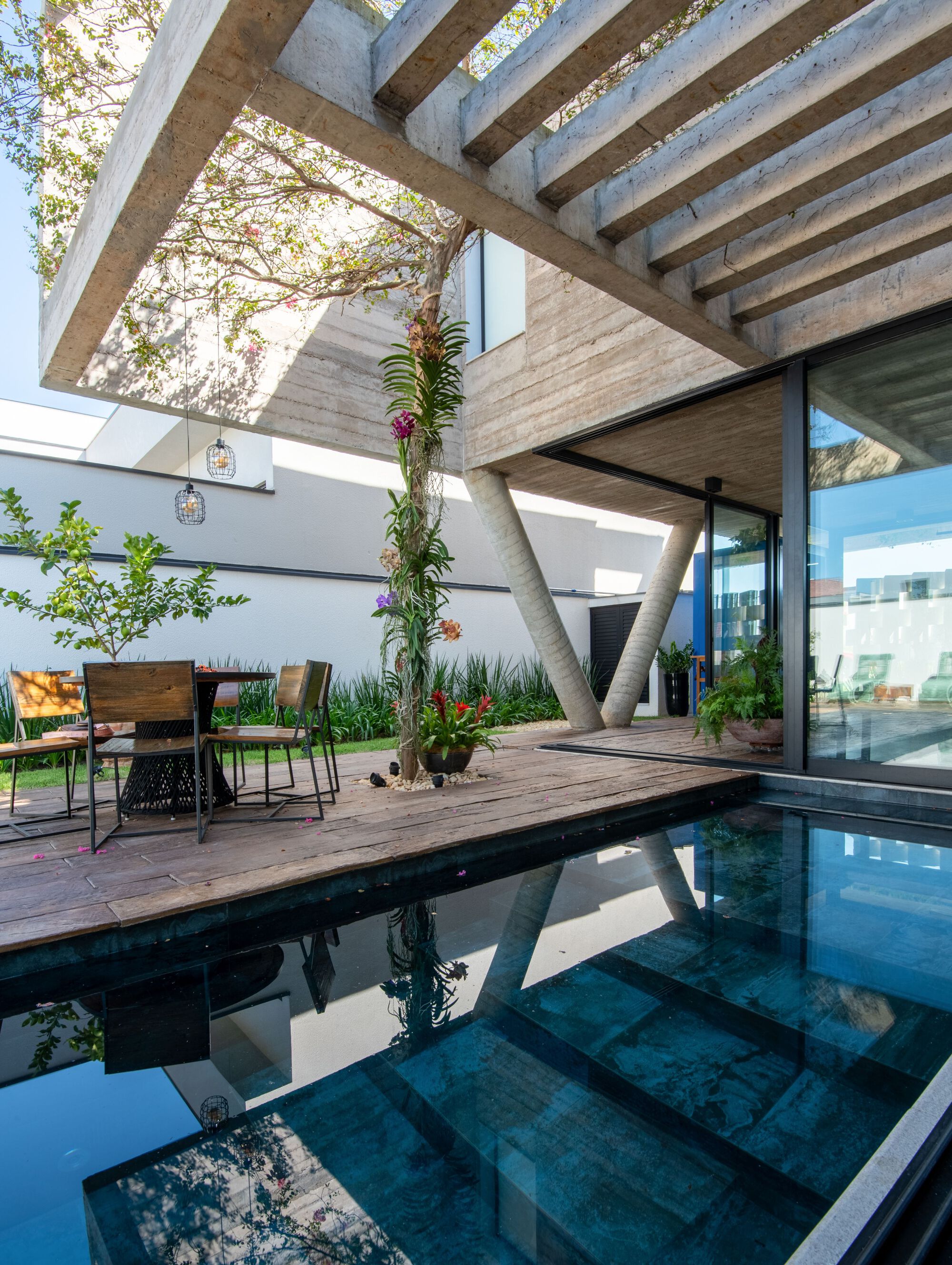 Gallery of House RZR / GRBX ARQUITETOS - 34