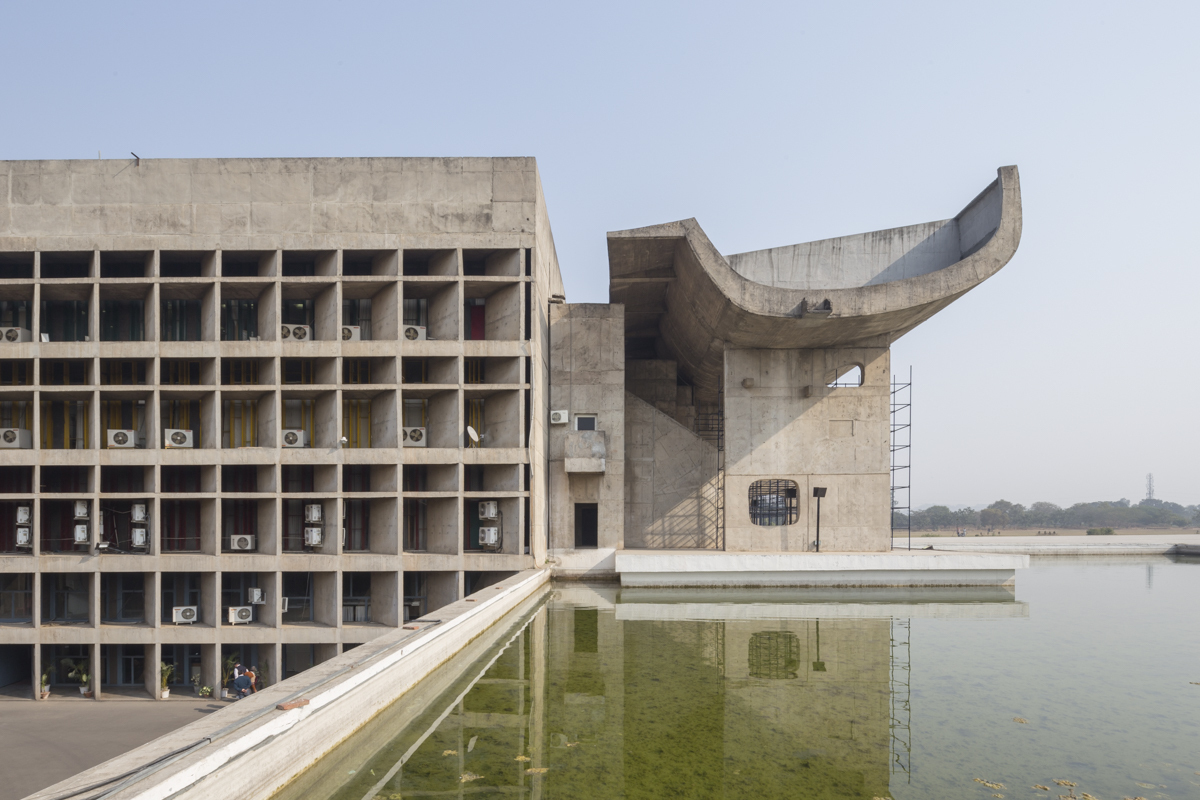 Gallery of The Modernist Laboratory of the Future: Exploring Le ...