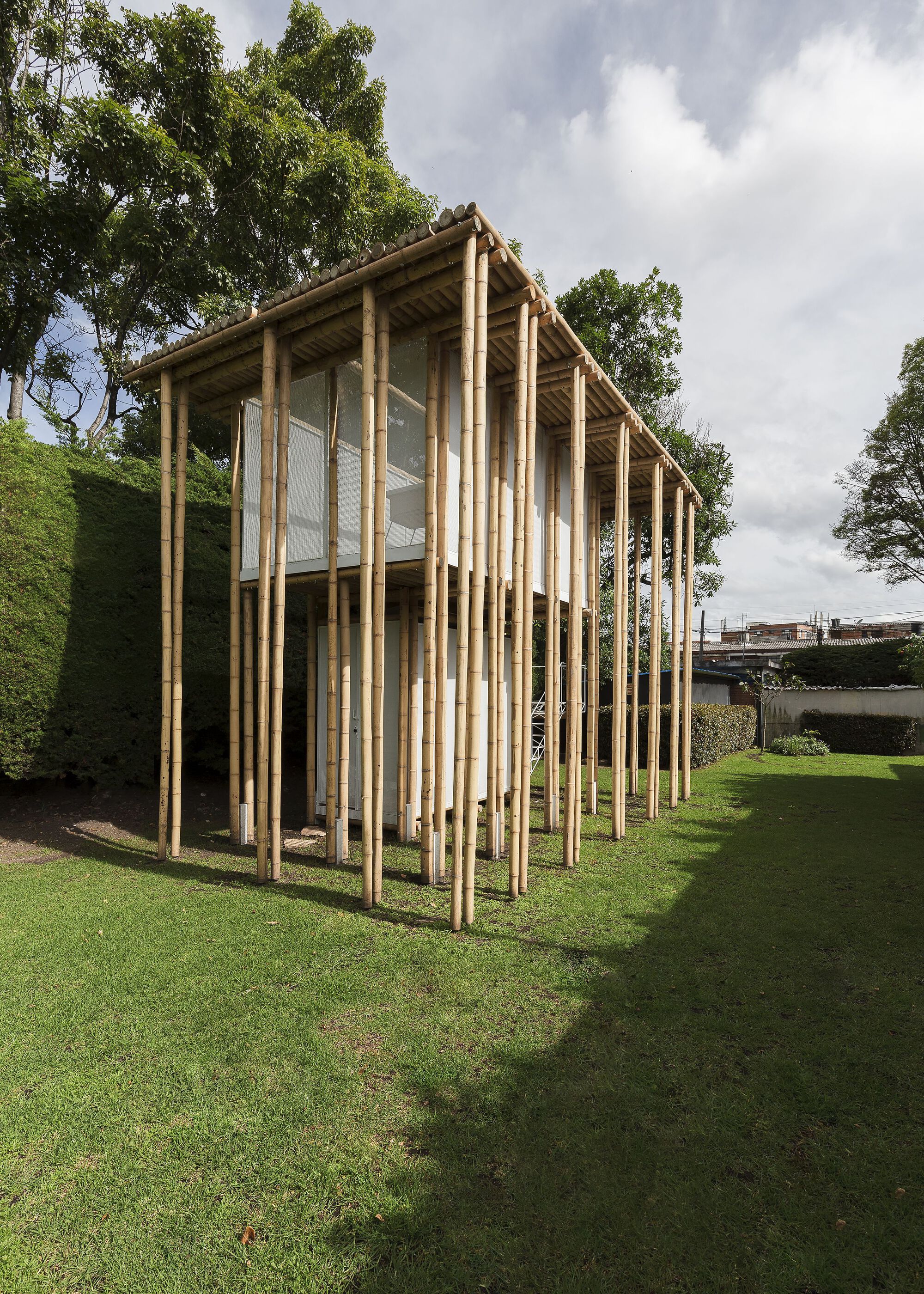 Gallery of Urban Apiary / Palafito Arquitectura - 9