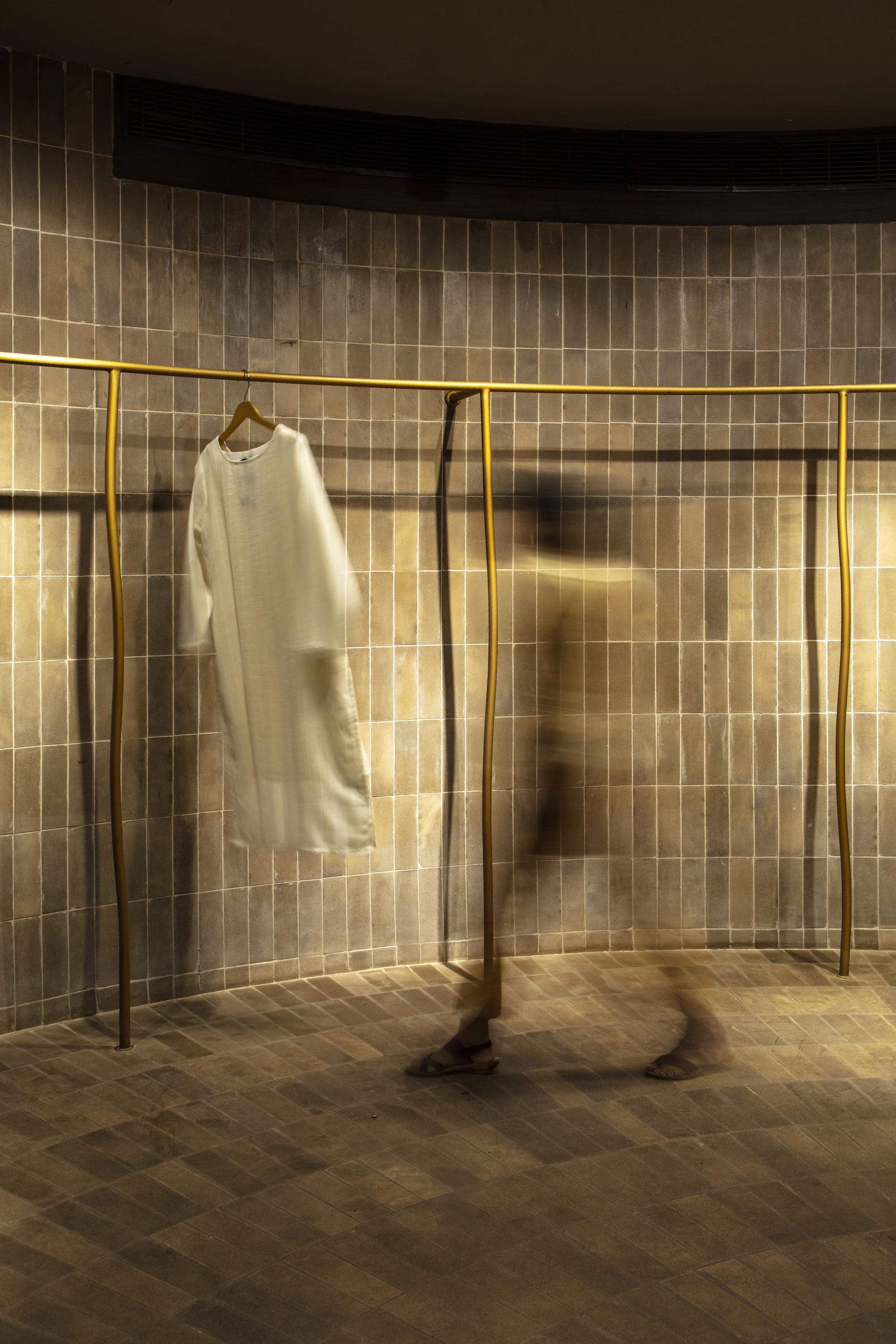 Gallery of MUD MATRIX Store / RENESA Architecture Design Interiors ...