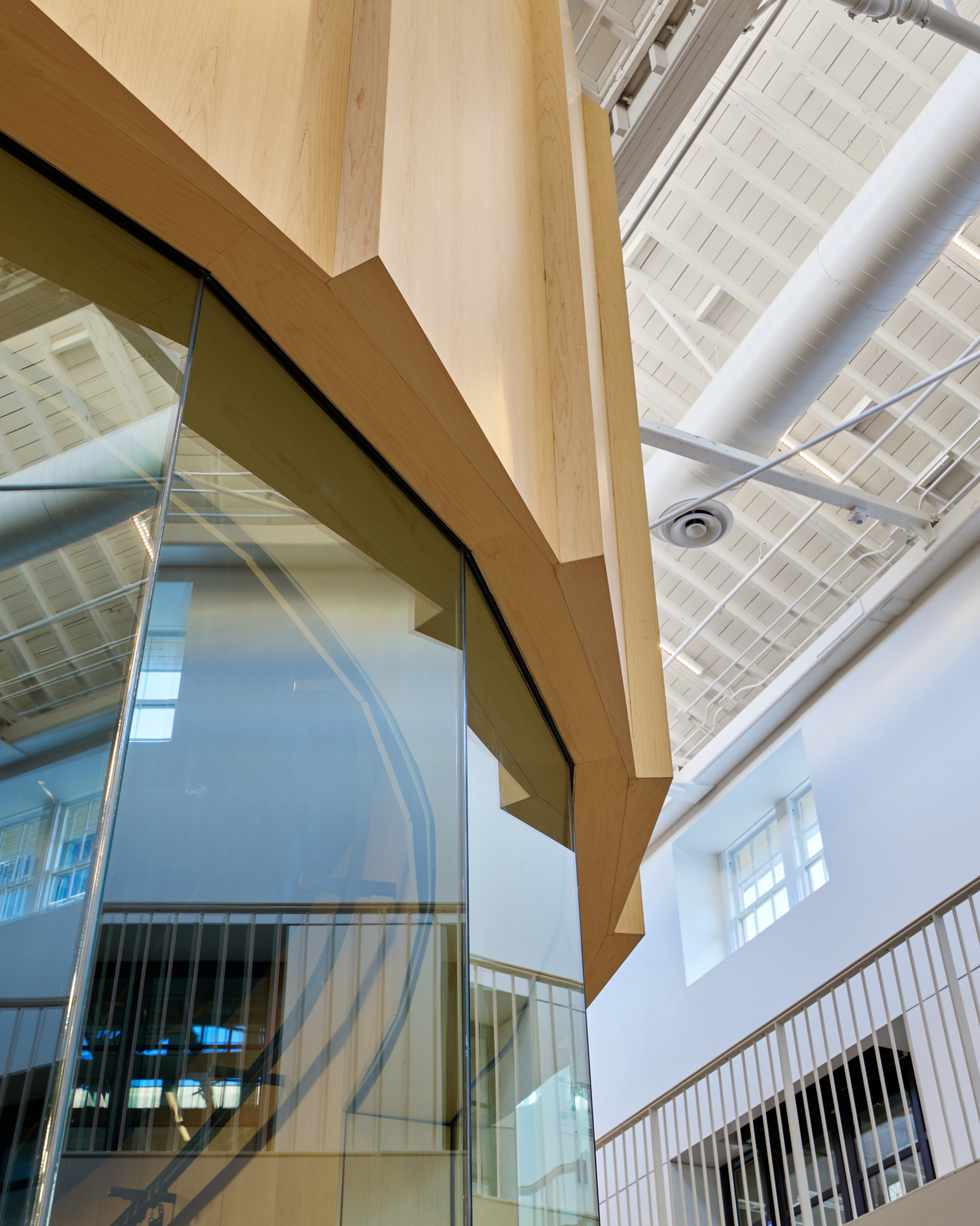 Gallery of Sandi Simon Center for Dance at Chapman University / Lorcan ...