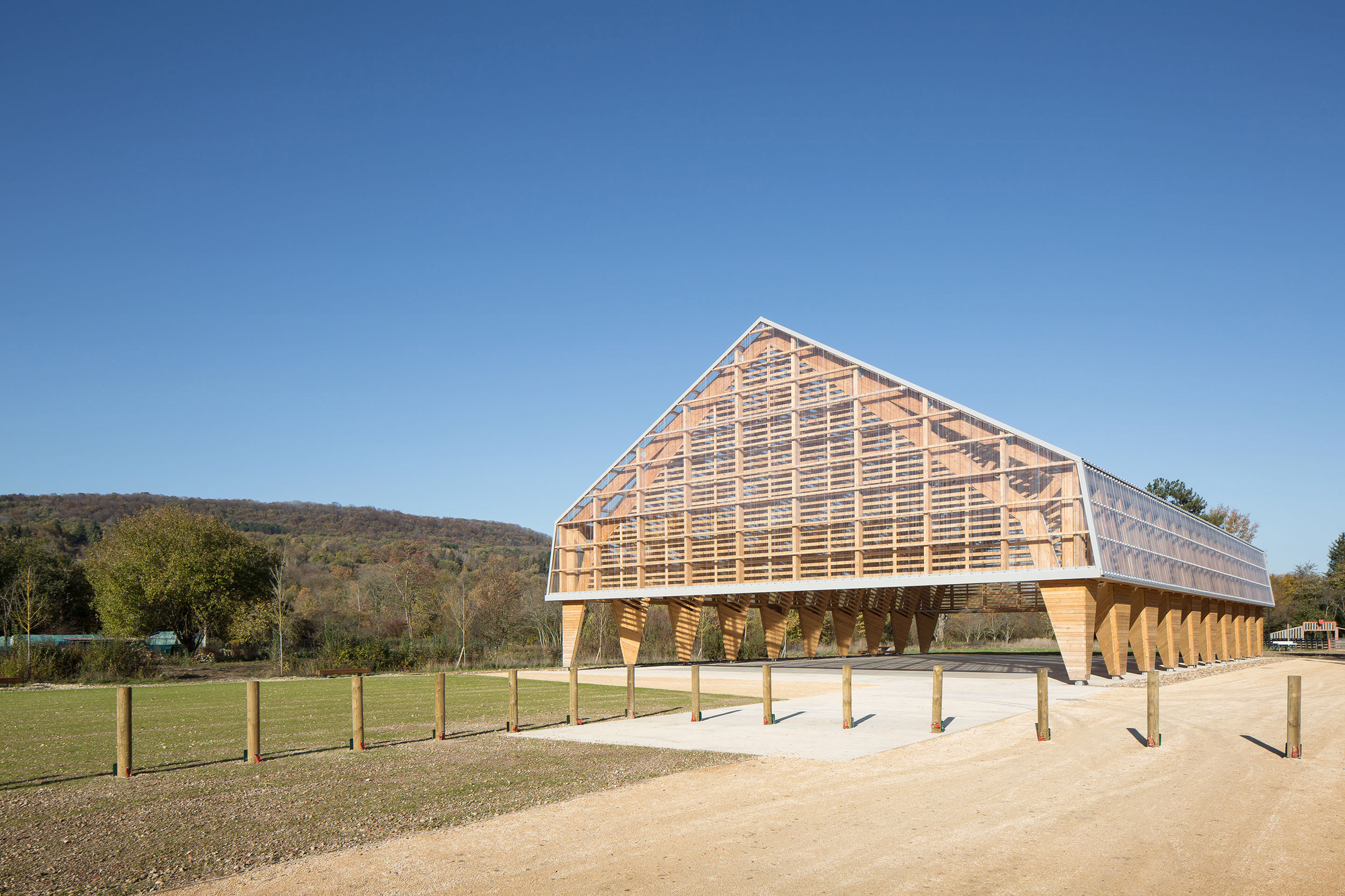 Galería de Pabellón de madera en Ancy-Dornot / Studiolada - 3