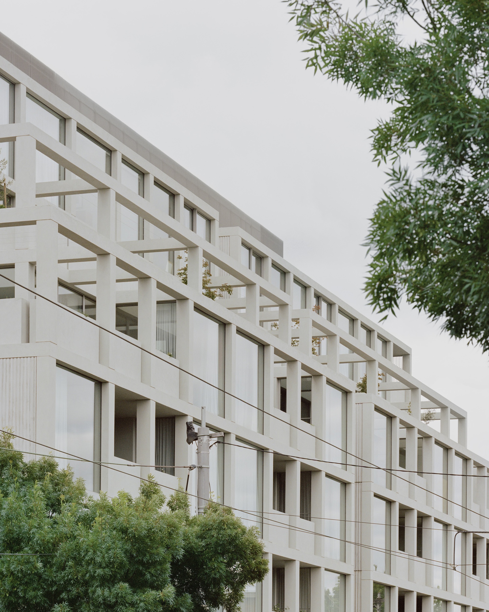 Gallery of 835 High St. Residential Building / Carr - 8