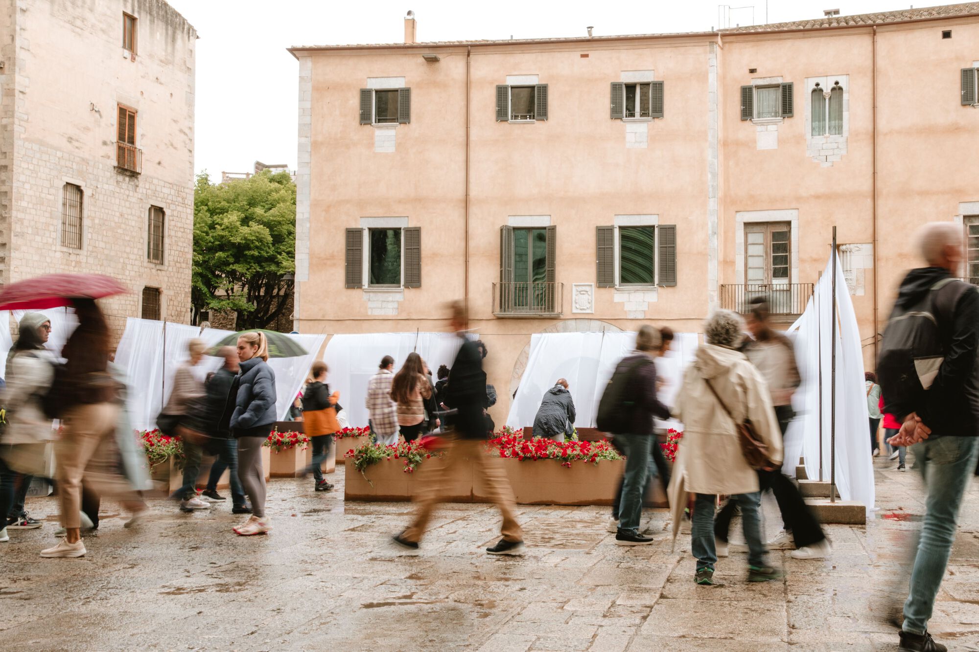 Gallery of (FL)oratori Installation / Eric Moya + Sílvia Prujà - 17