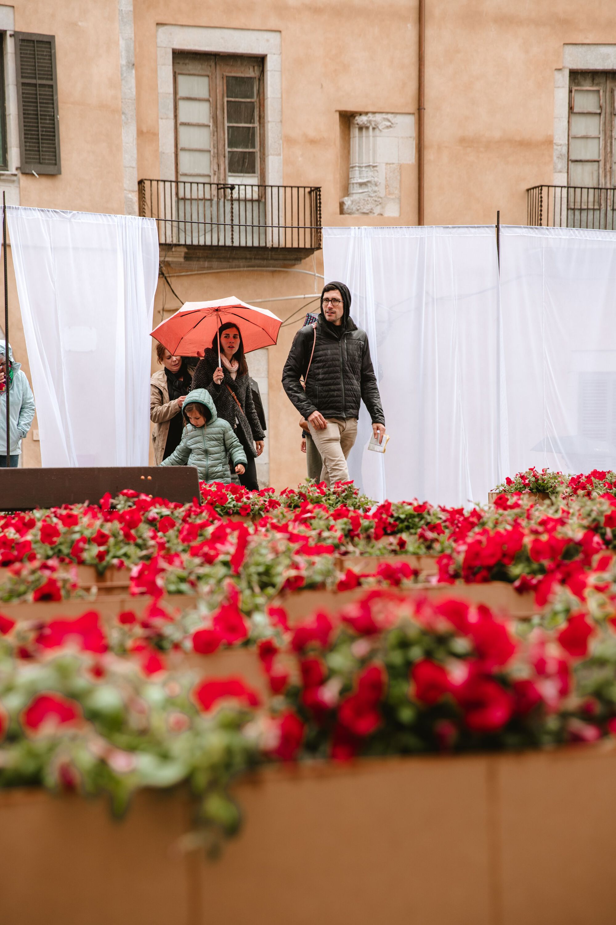 Gallery of (FL)oratori Installation / Eric Moya + Sílvia Prujà - 16