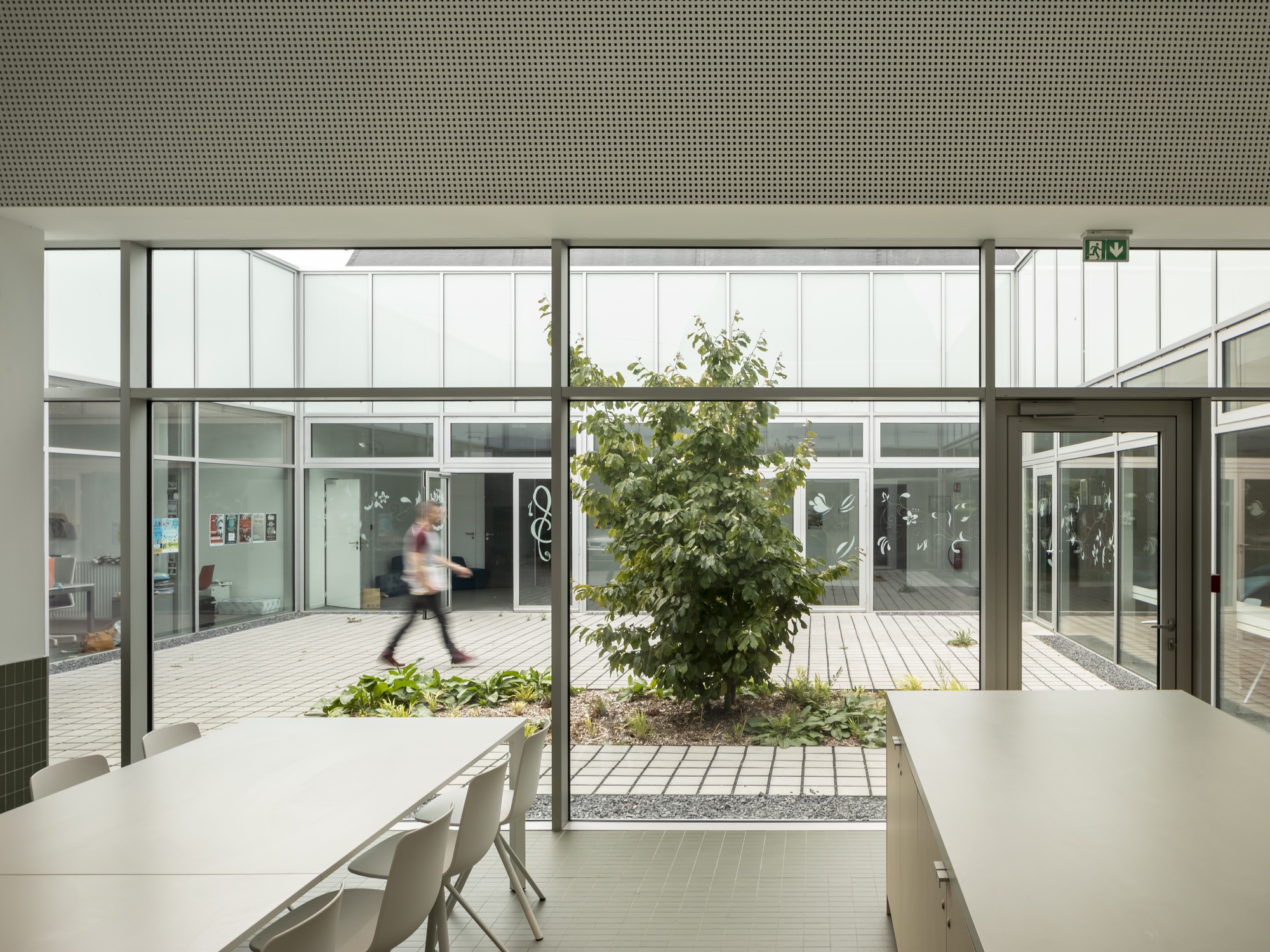 Gallery of Les Halles Building Media Library and Multifunctional Space ...