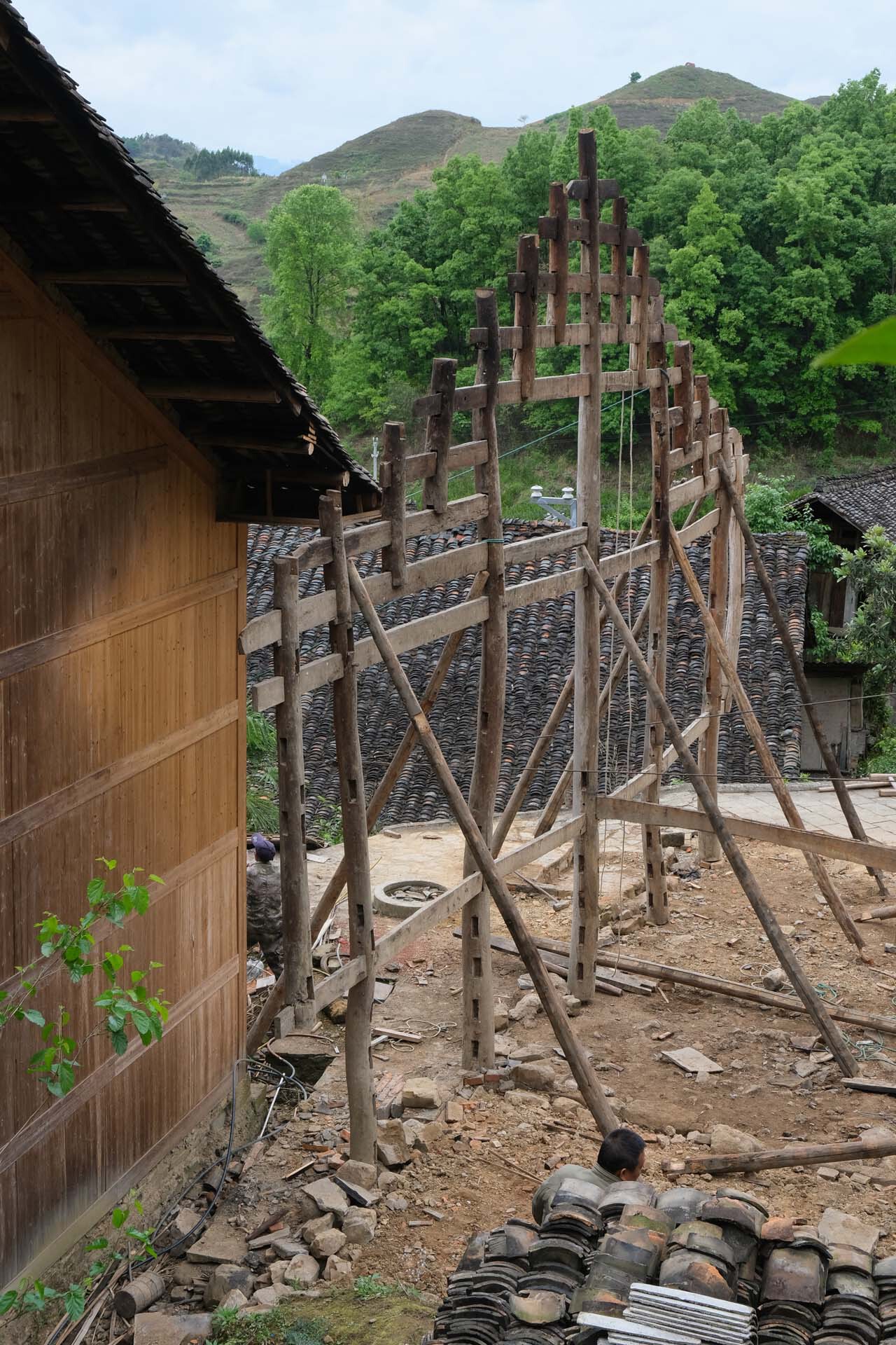 Gallery of Traditional House of the Future / Lidia Ratoi + John Lin - 53