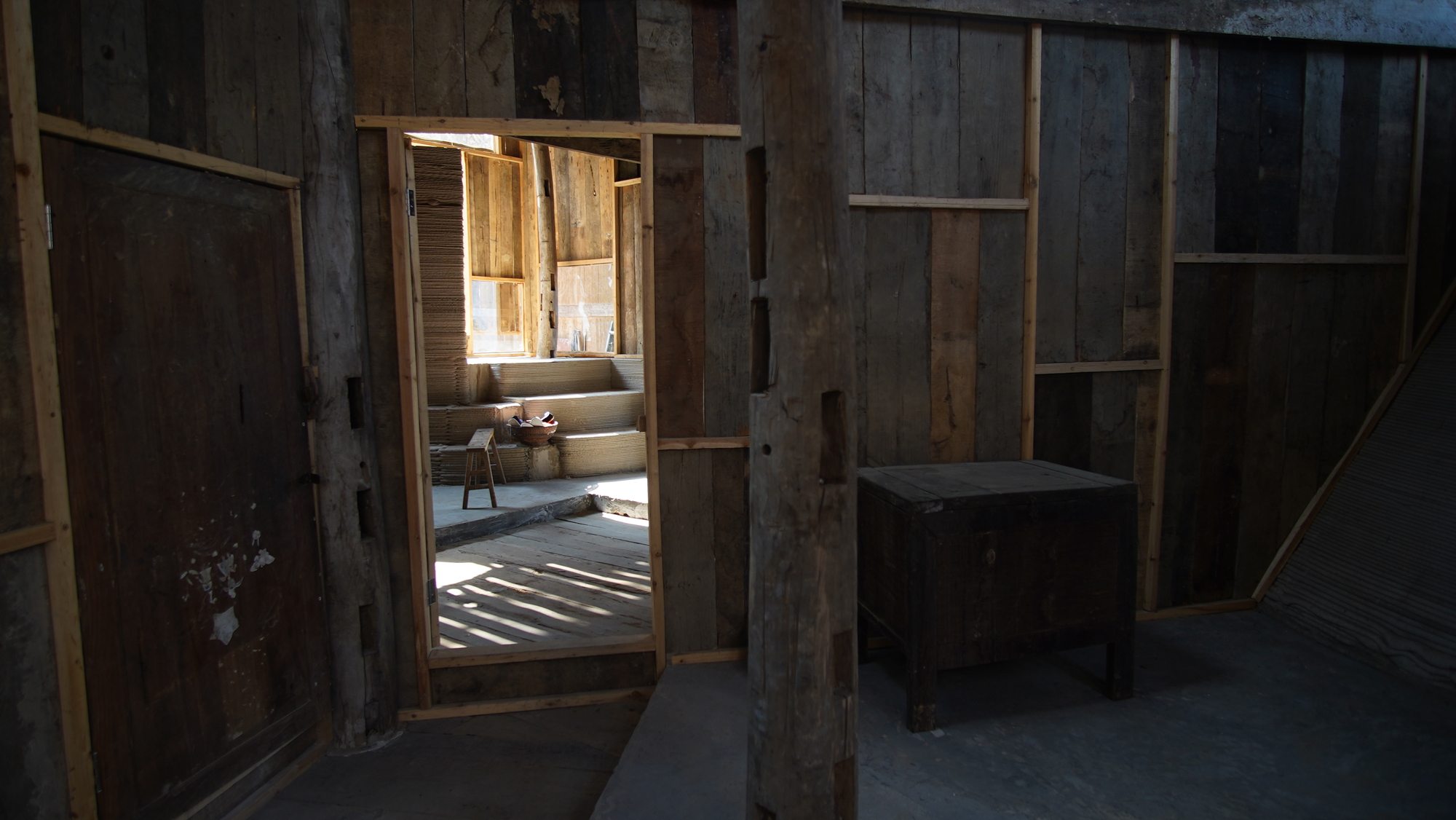 Gallery of Traditional House of the Future / Lidia Ratoi + John Lin - 28