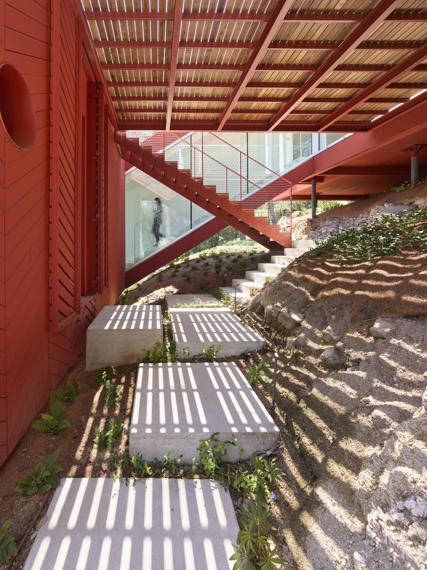 画廊 专访摄影师 Roland Halbe，在照片中展示情感的碰撞 - 29