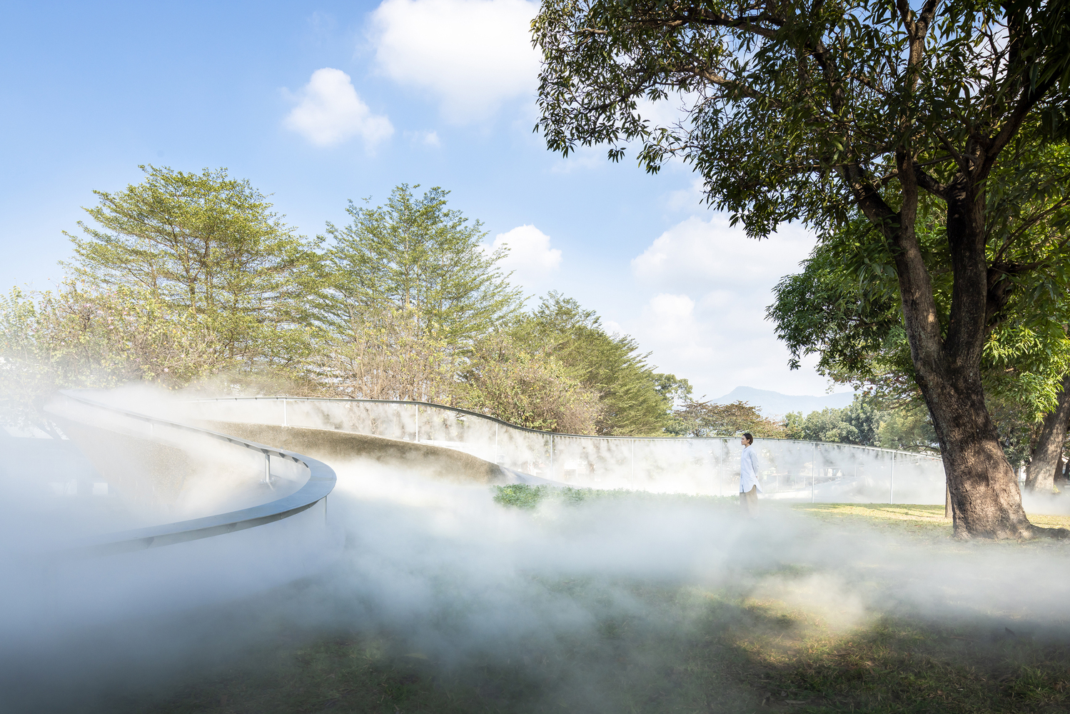 Gallery of Integrating Water Into Architecture and Landscaping ...
