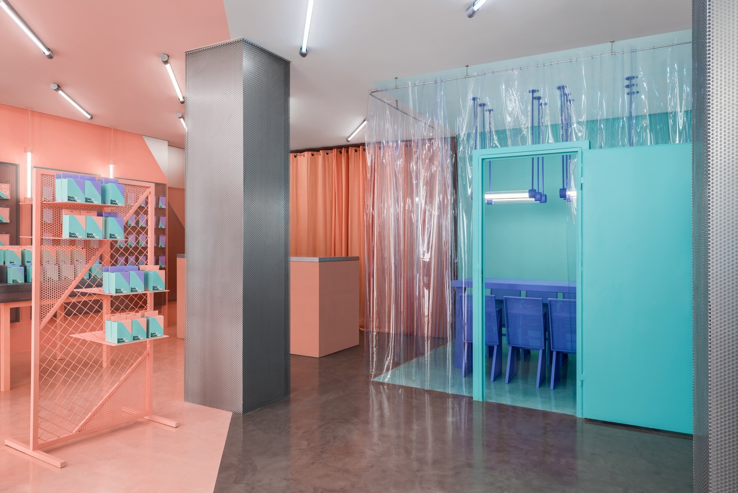 Gallery of How to Combine Colors to Enhance Architectural Design? - 40