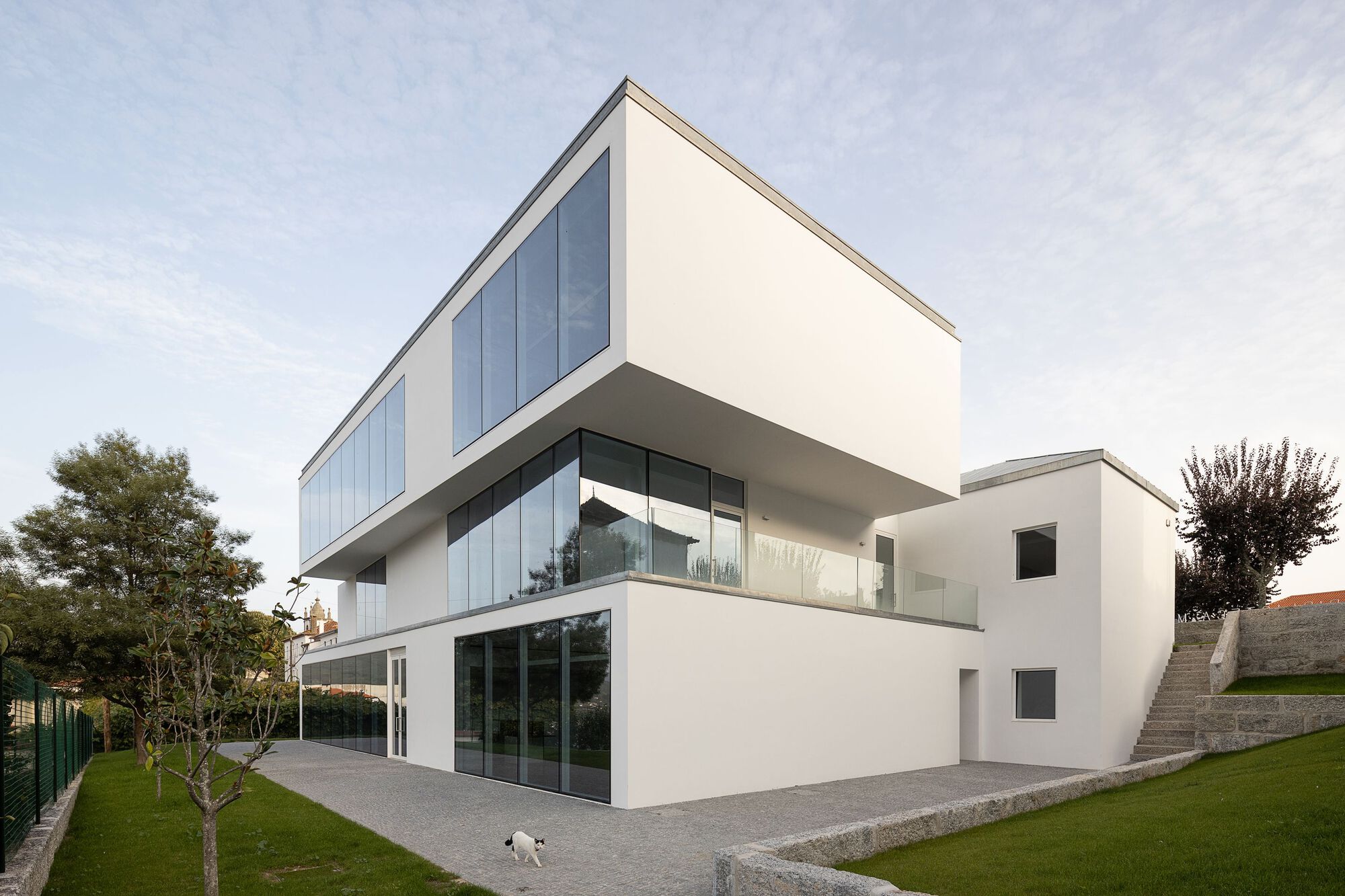 Gallery of Public Library in Baião / Traço Alternativo Arquitectos ...