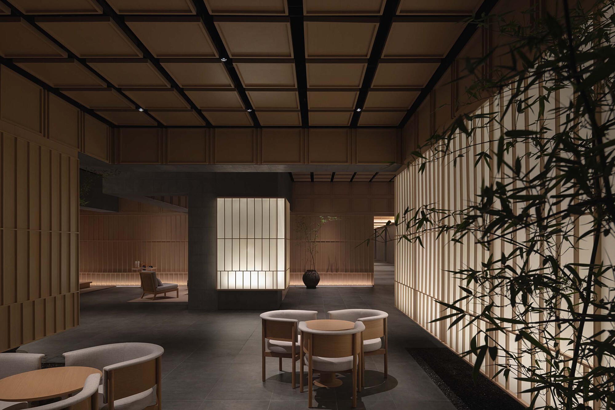 Gallery of Aranya Hidden Place Hotel / PLAT ASIA - 16