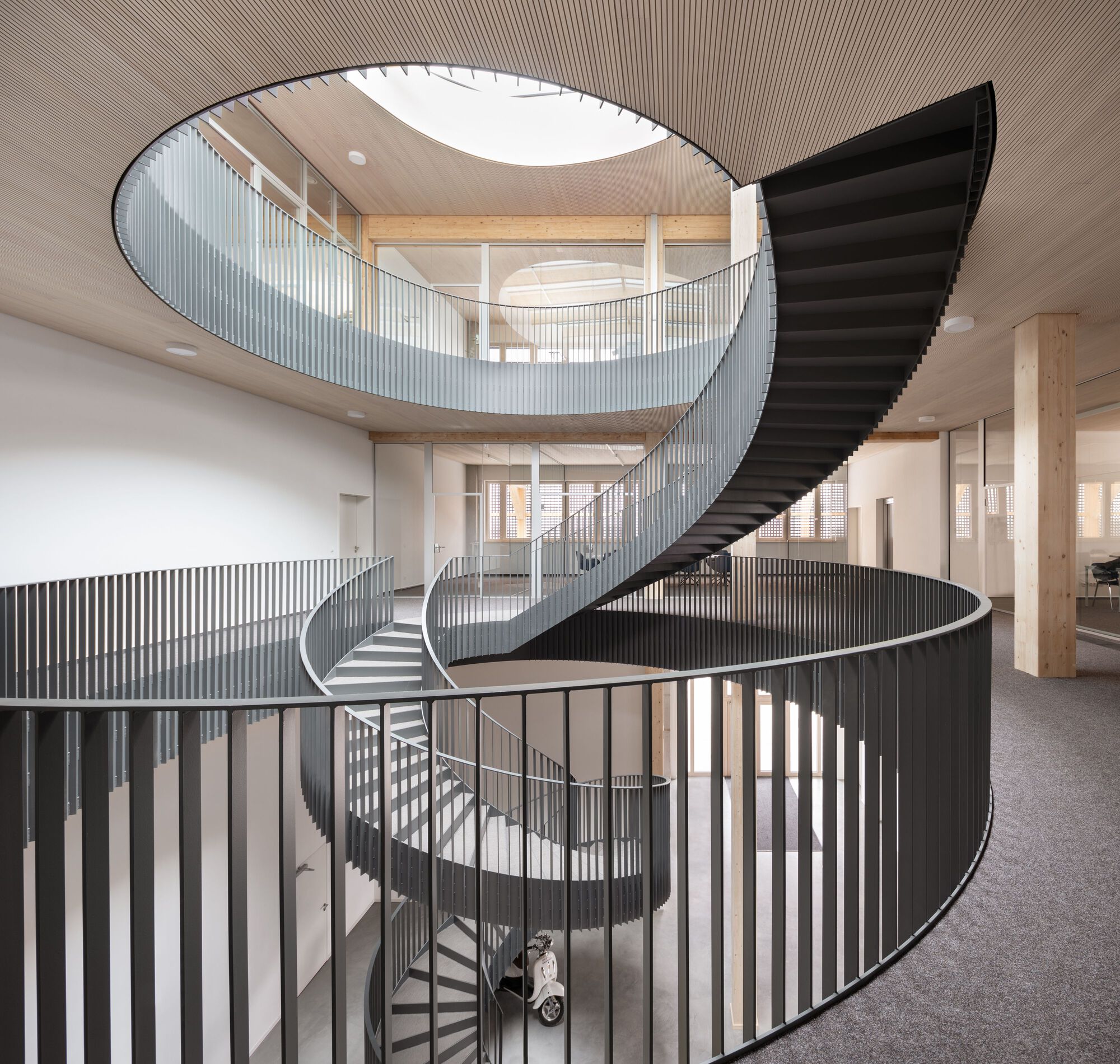 Gallery of The Timber Hat Building / rundzwei Architekten - 10