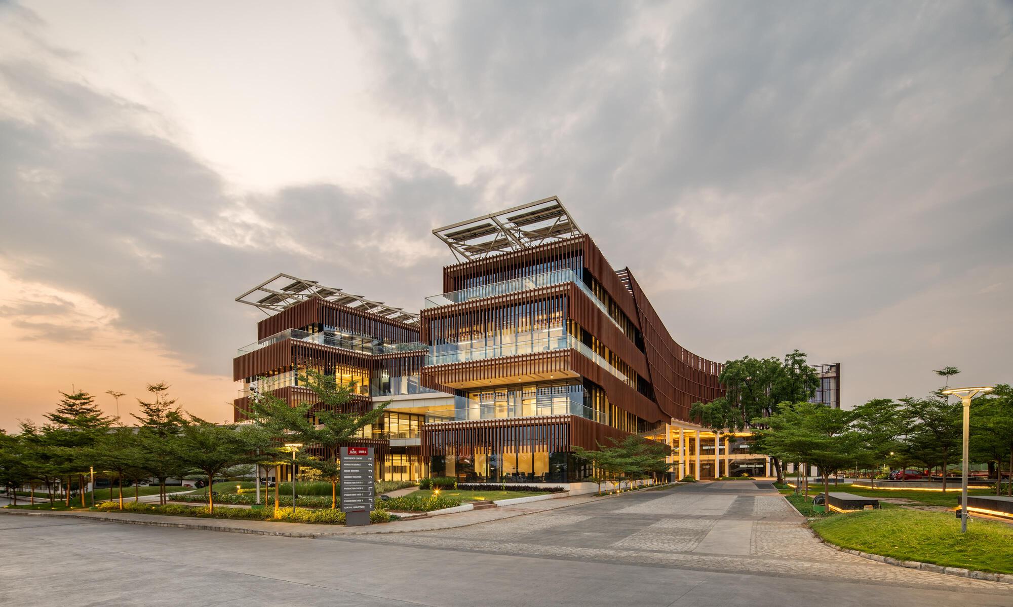 Gallery of Polycab Experience Centre / FHD India - 5