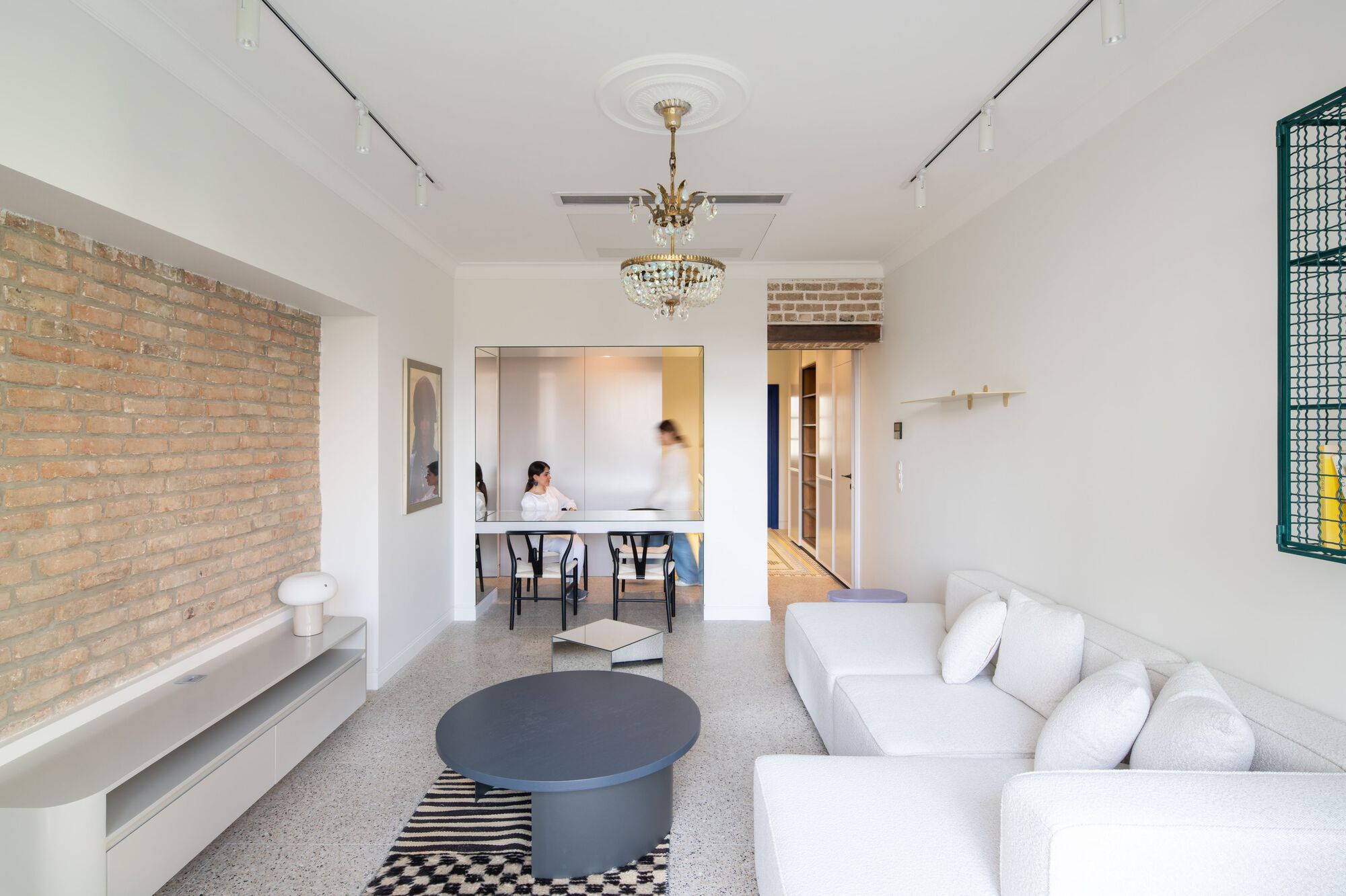 Gallery of Vast Gallery & Artist Residency / Persian Garden Studio - 37