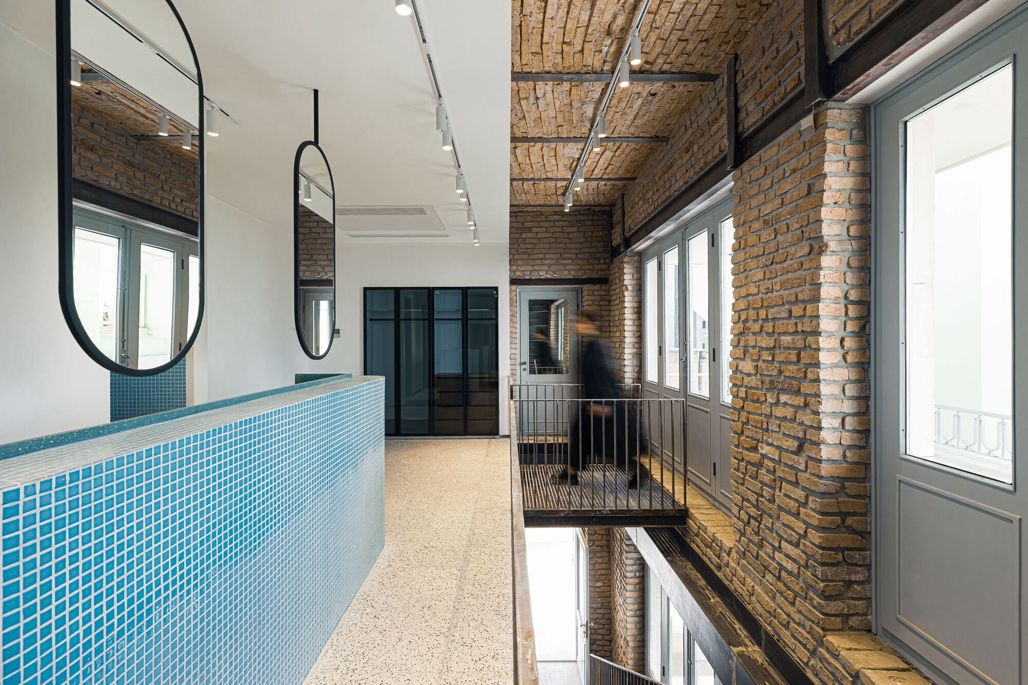 Gallery of Vast Gallery & Artist Residency / Persian Garden Studio - 4