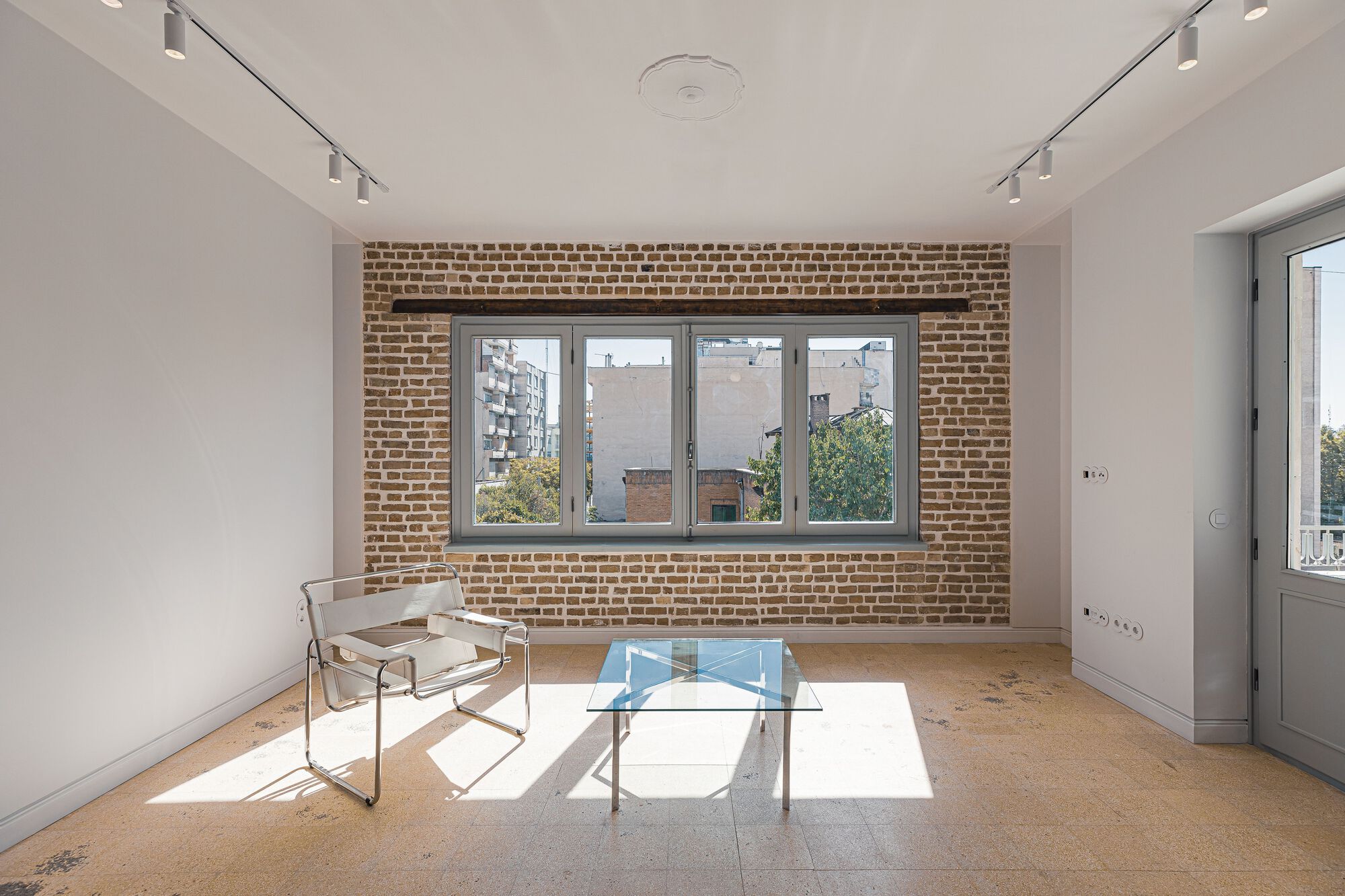 Gallery of Vast Gallery & Artist Residency / Persian Garden Studio - 36