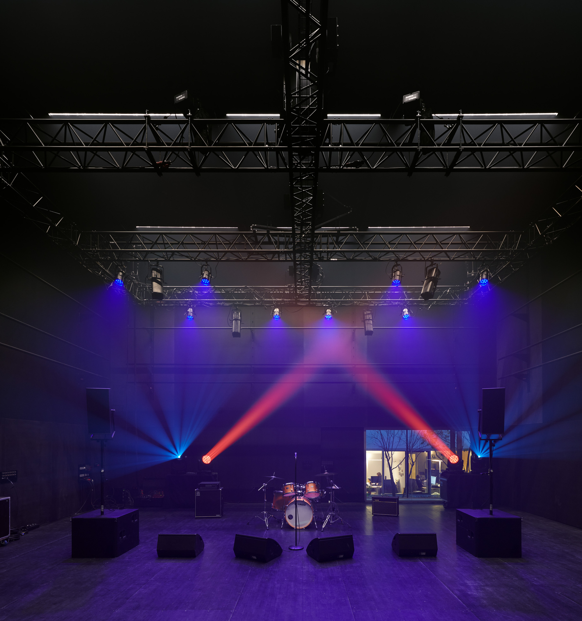 Galeria de Centro de Música, Juventude e Cultura Antipode / Dominique ...