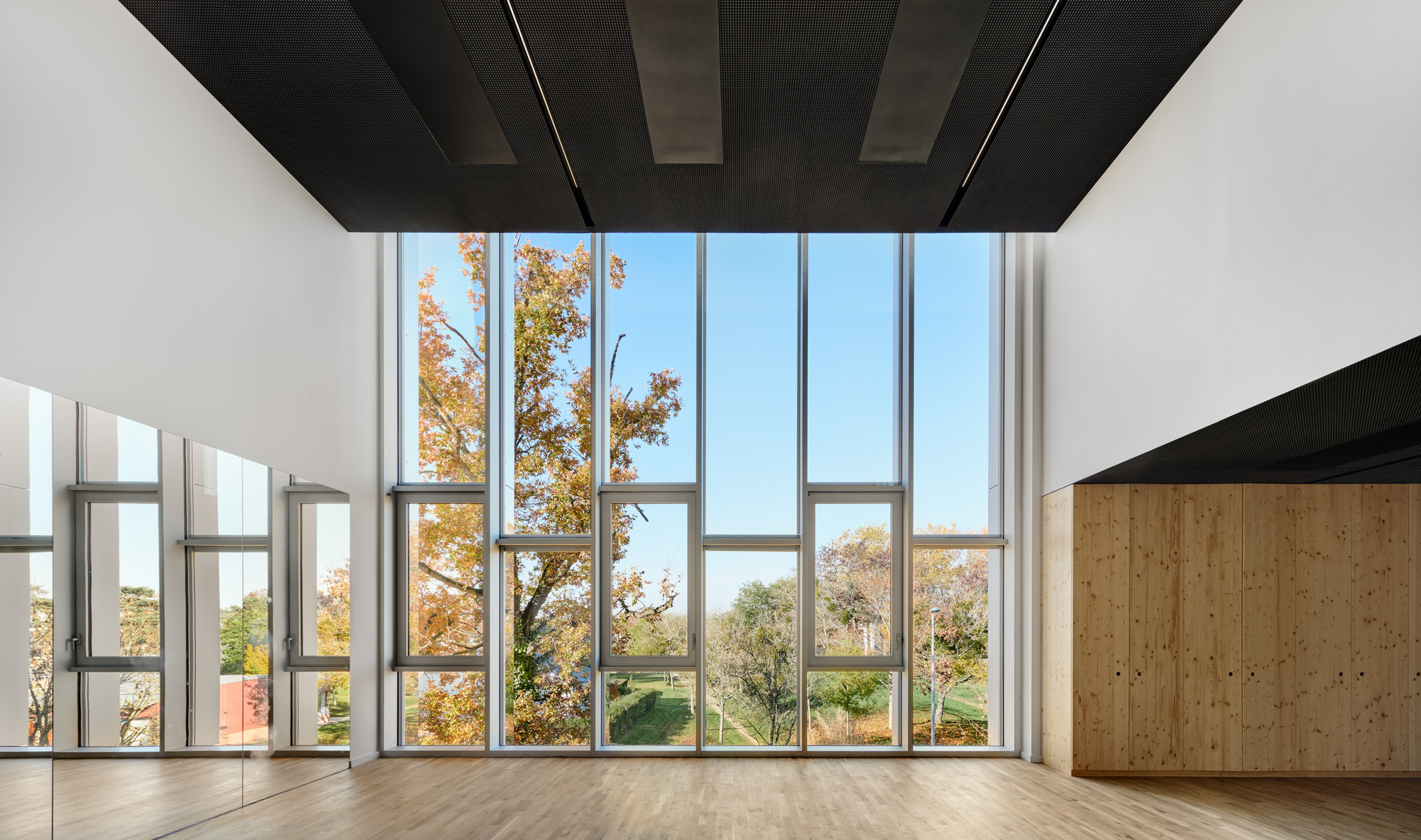 Gallery of Antipode Music, Youth and Cultural Center / Dominique Coulon ...