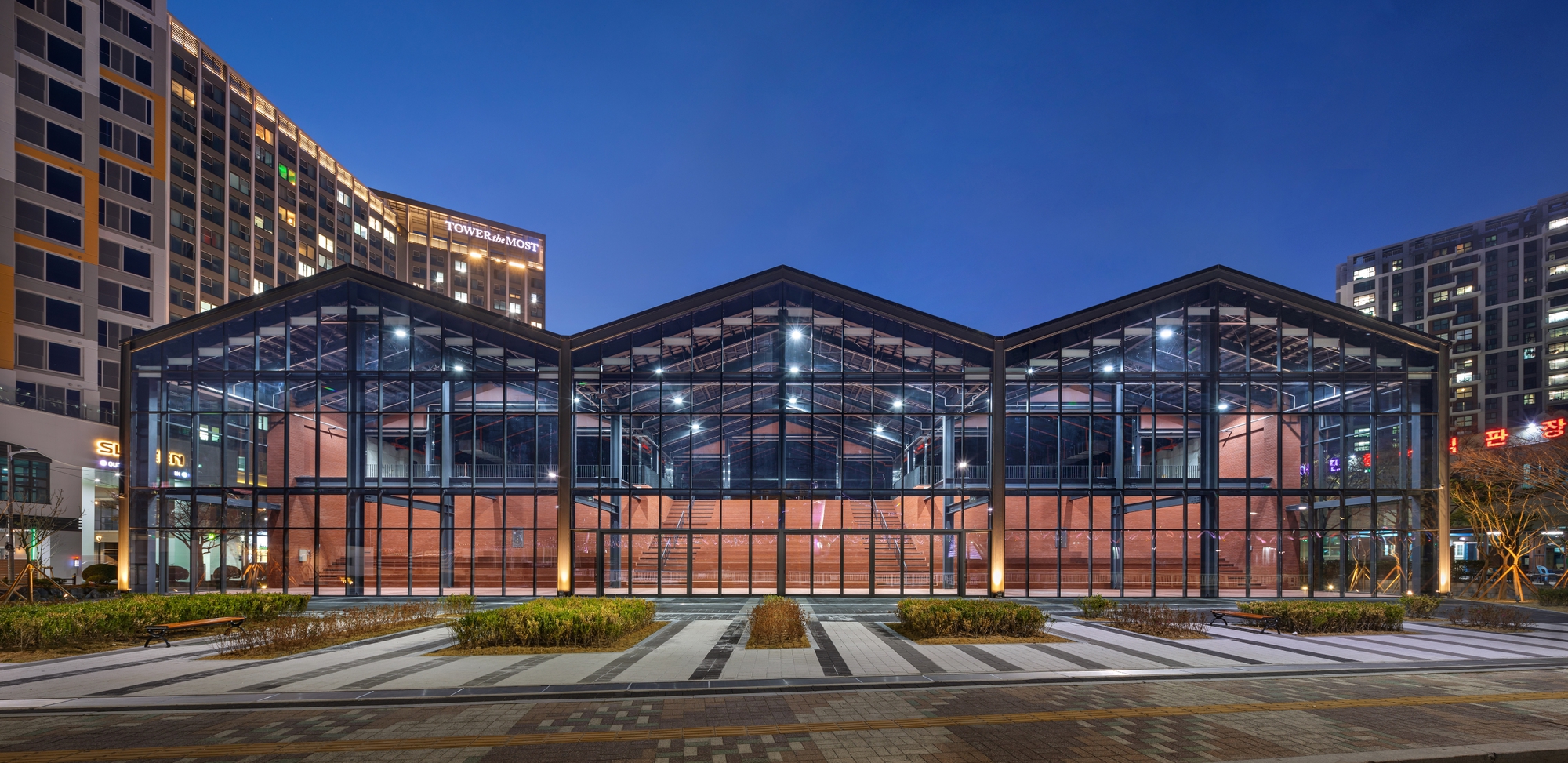 Gallery of Millac The Market / LJL Architects + 2K1 Architecture - 18