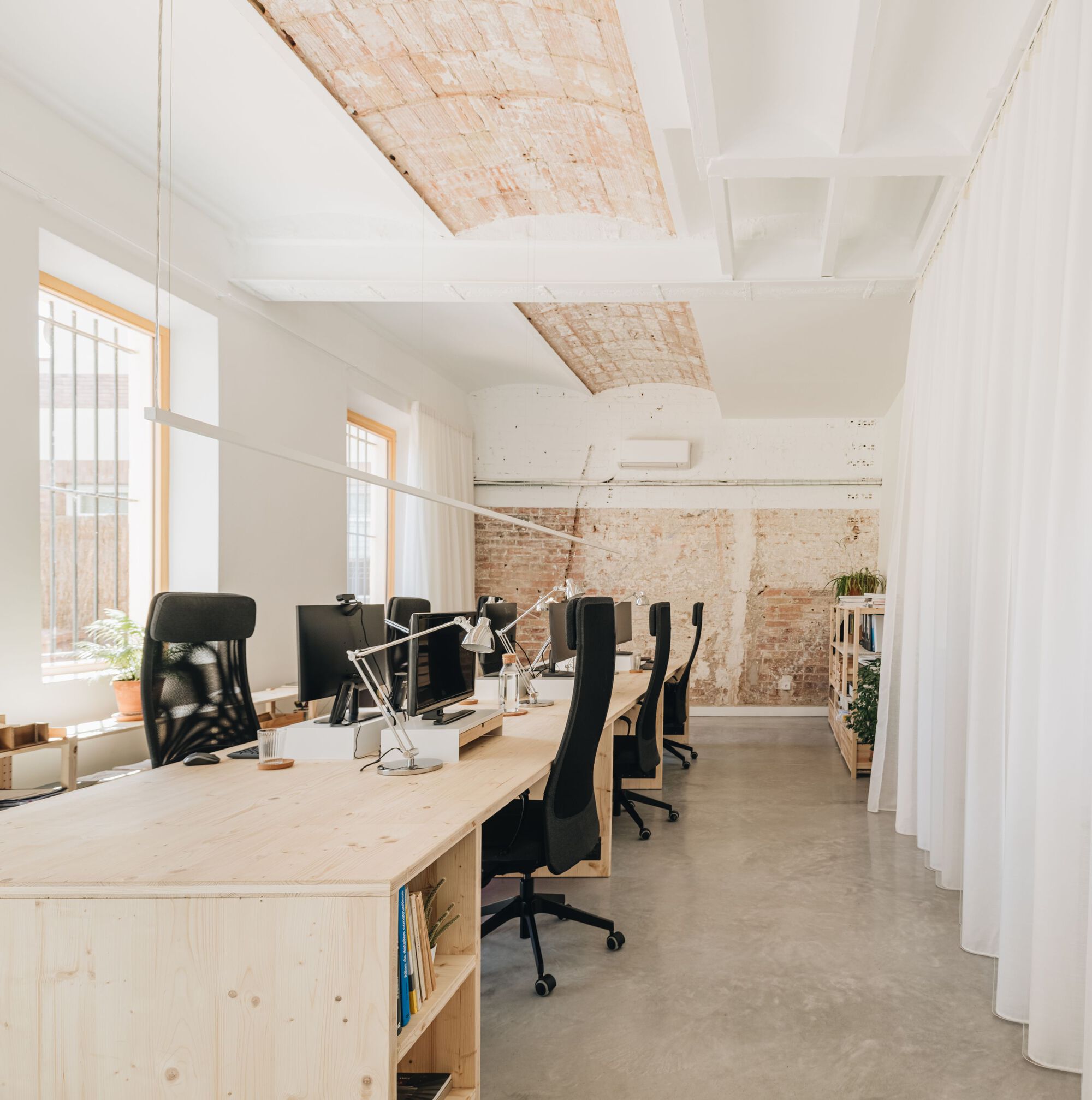 Gallery of Office Studio / UNDOS Arquitectura - 14