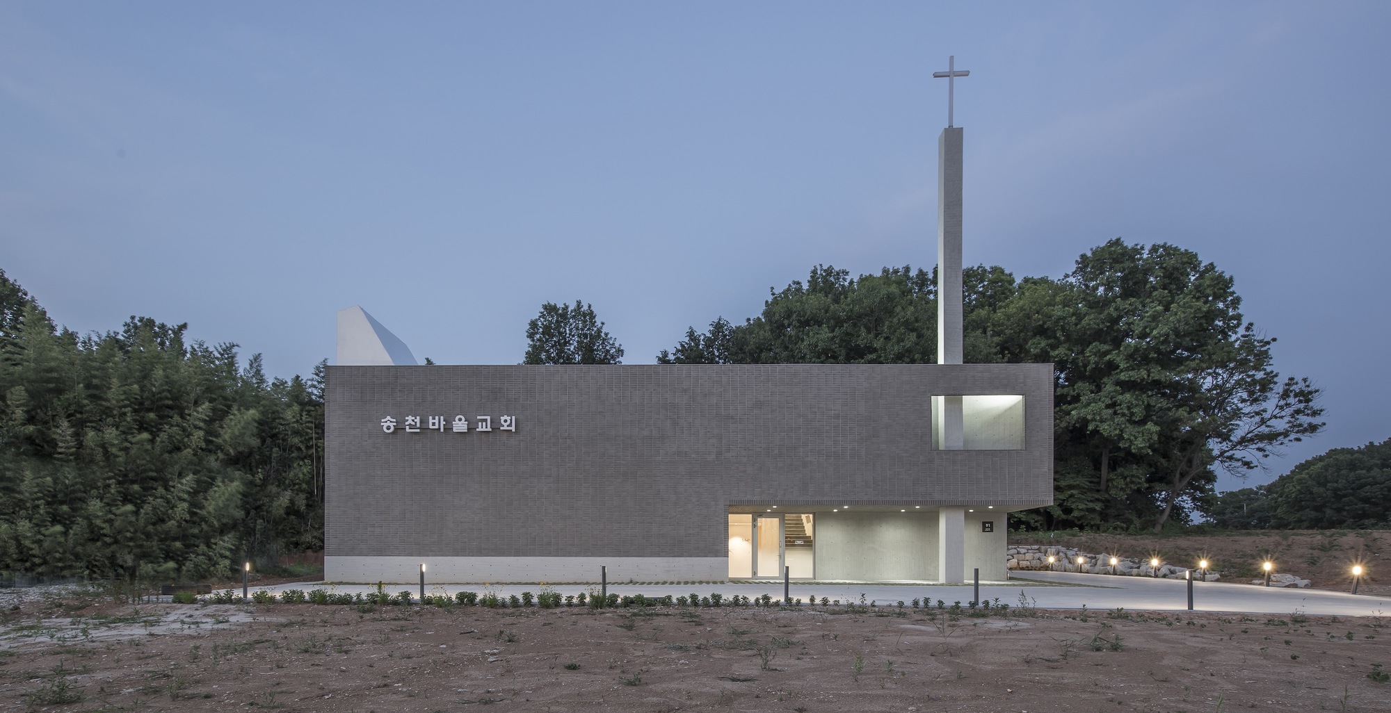 Gallery of S.C.Paul Church / Oh Jongsang - 13