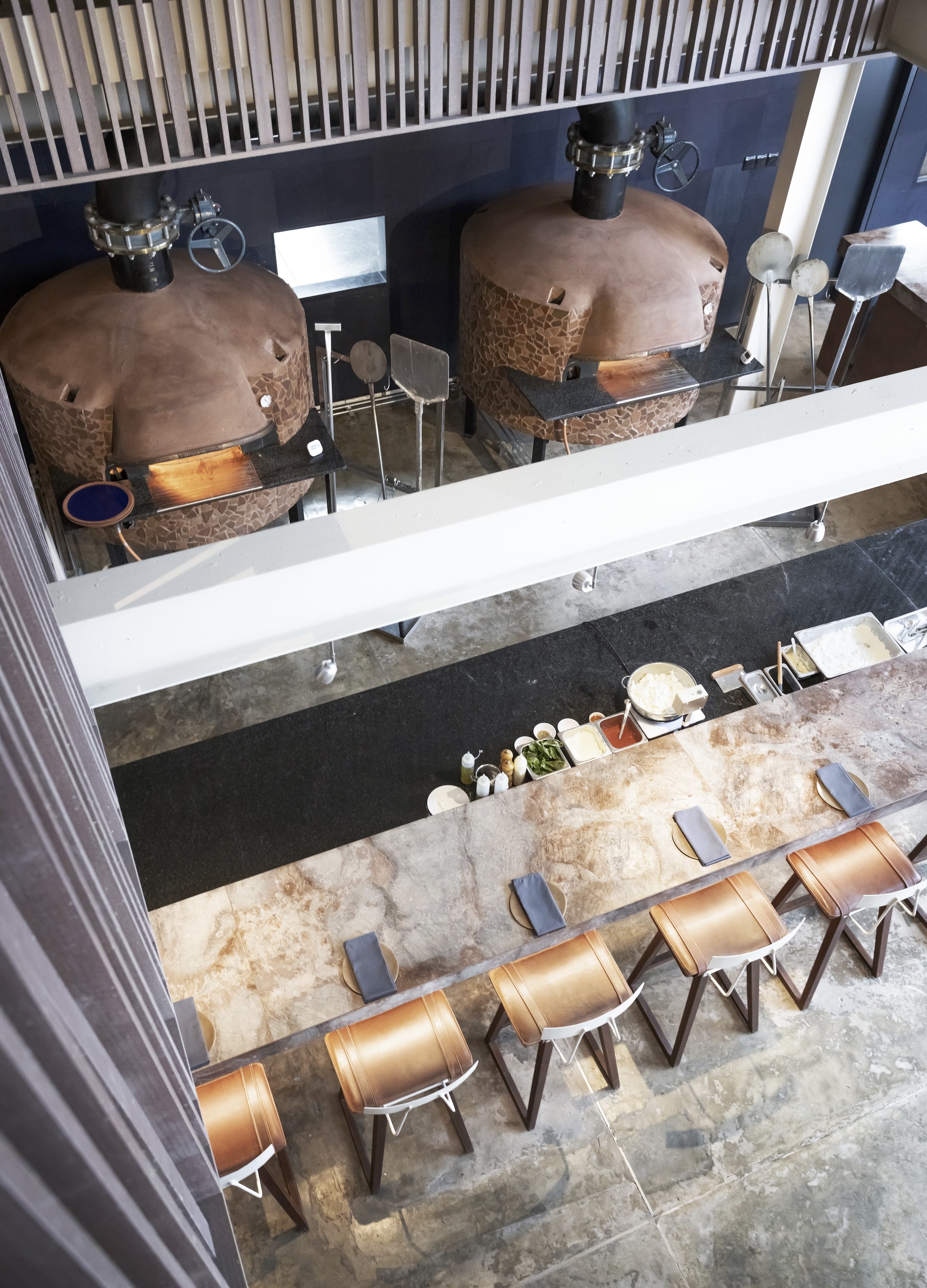 Galería de Restaurante Pizza 4p's Phnom Penh / Bloom Architecture - 10