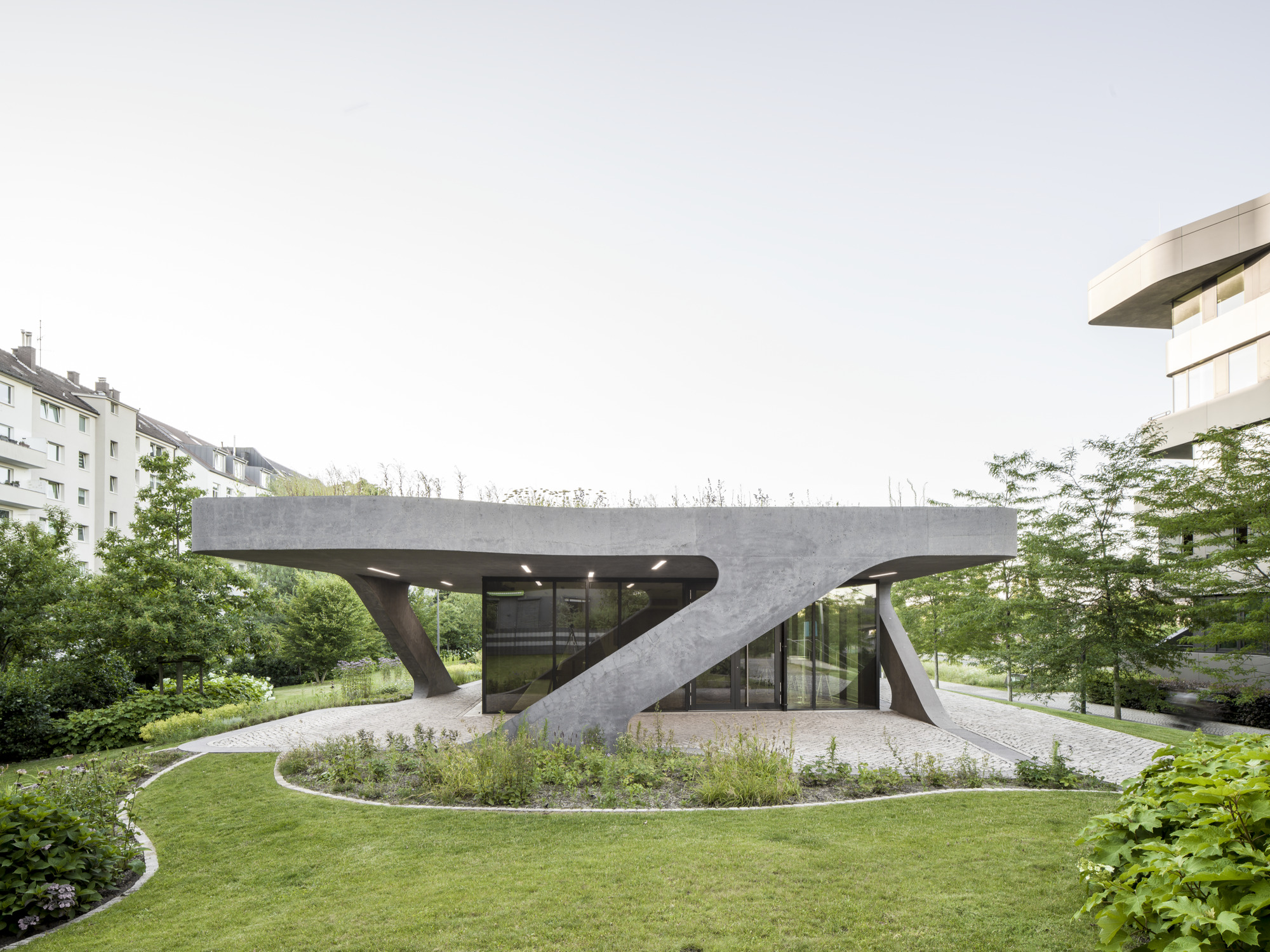 Gallery of FOM University Pavilion / J. Mayer H. Architects - 7