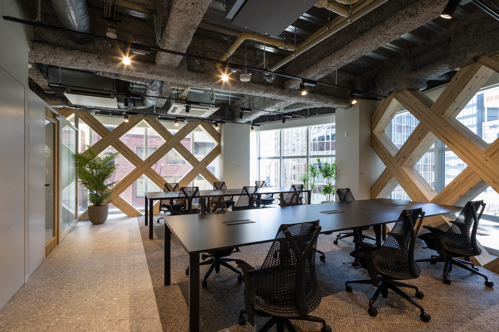 Gallery of Coeru Shibuya Offices and Commercial Building / Maeda ...