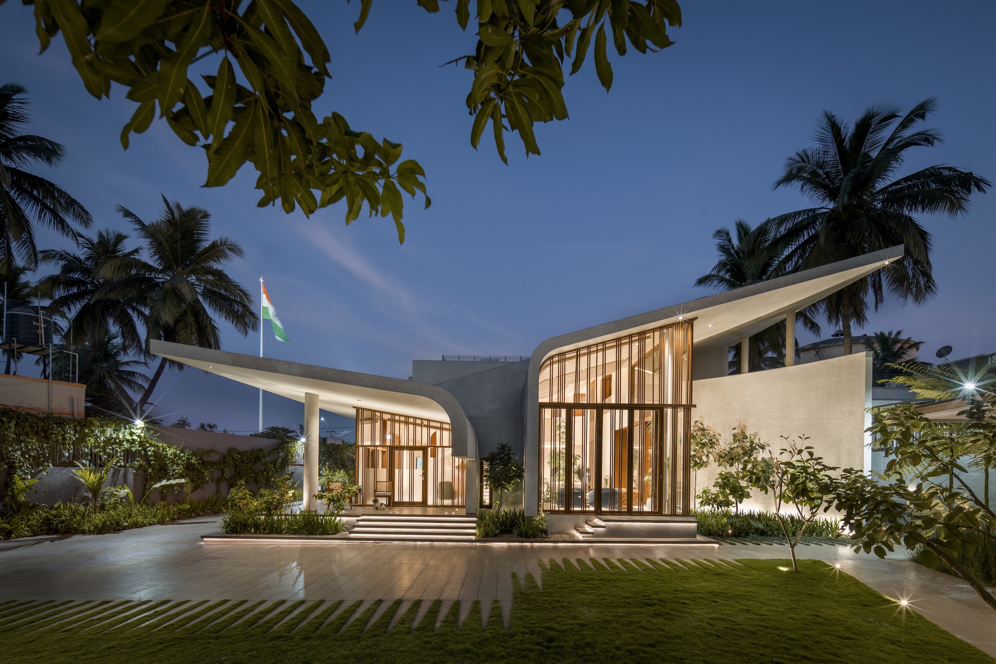 Gallery of Hosapete Mane House / Cadence - 8