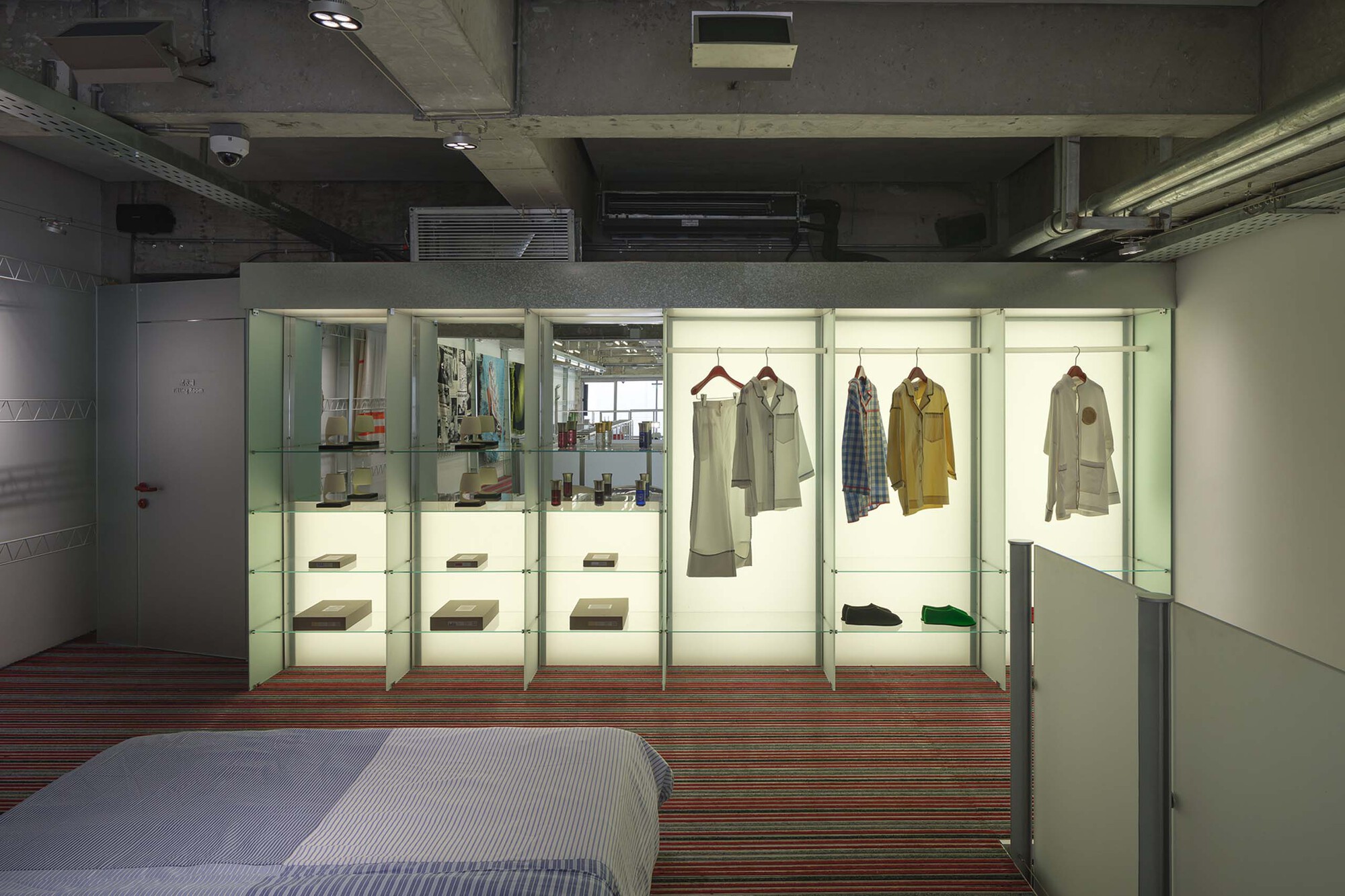 Gallery of In the PARK Regular Store / CASE PAVILION - 18